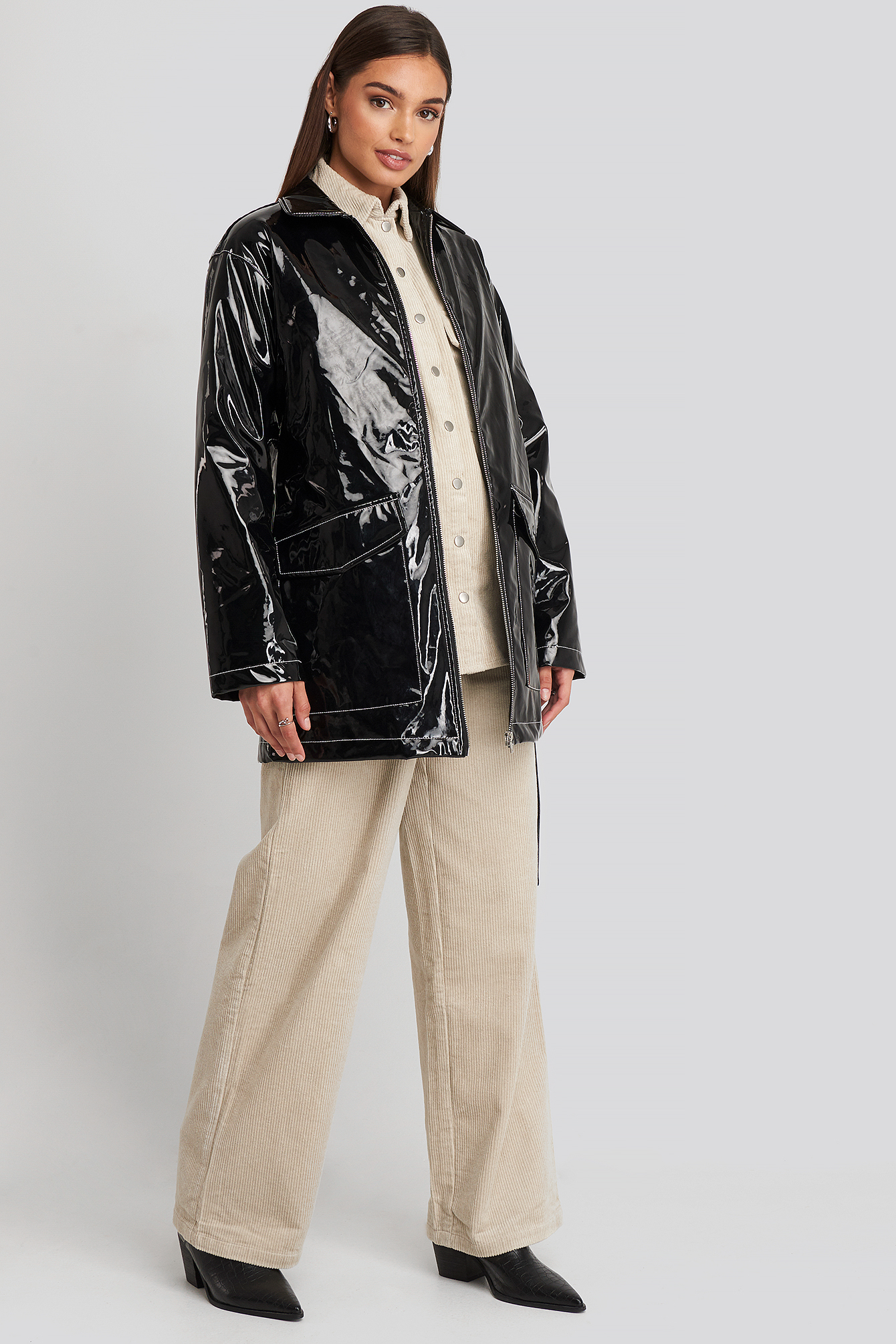 Shiny Contrast Seam Pu Jacket Schwarz | na-kd.com