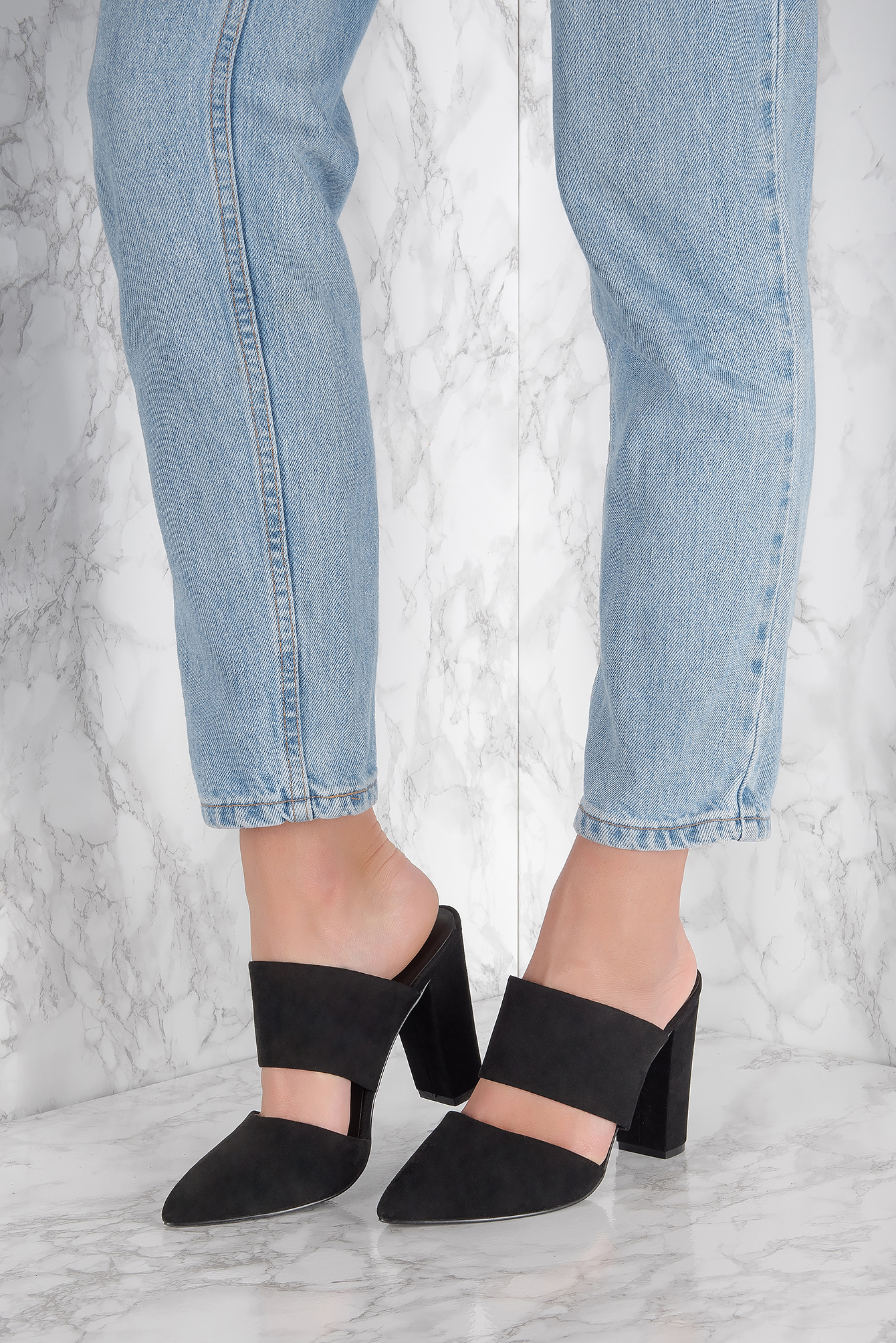 Slip In Cut Out Heel Black | NA-KD