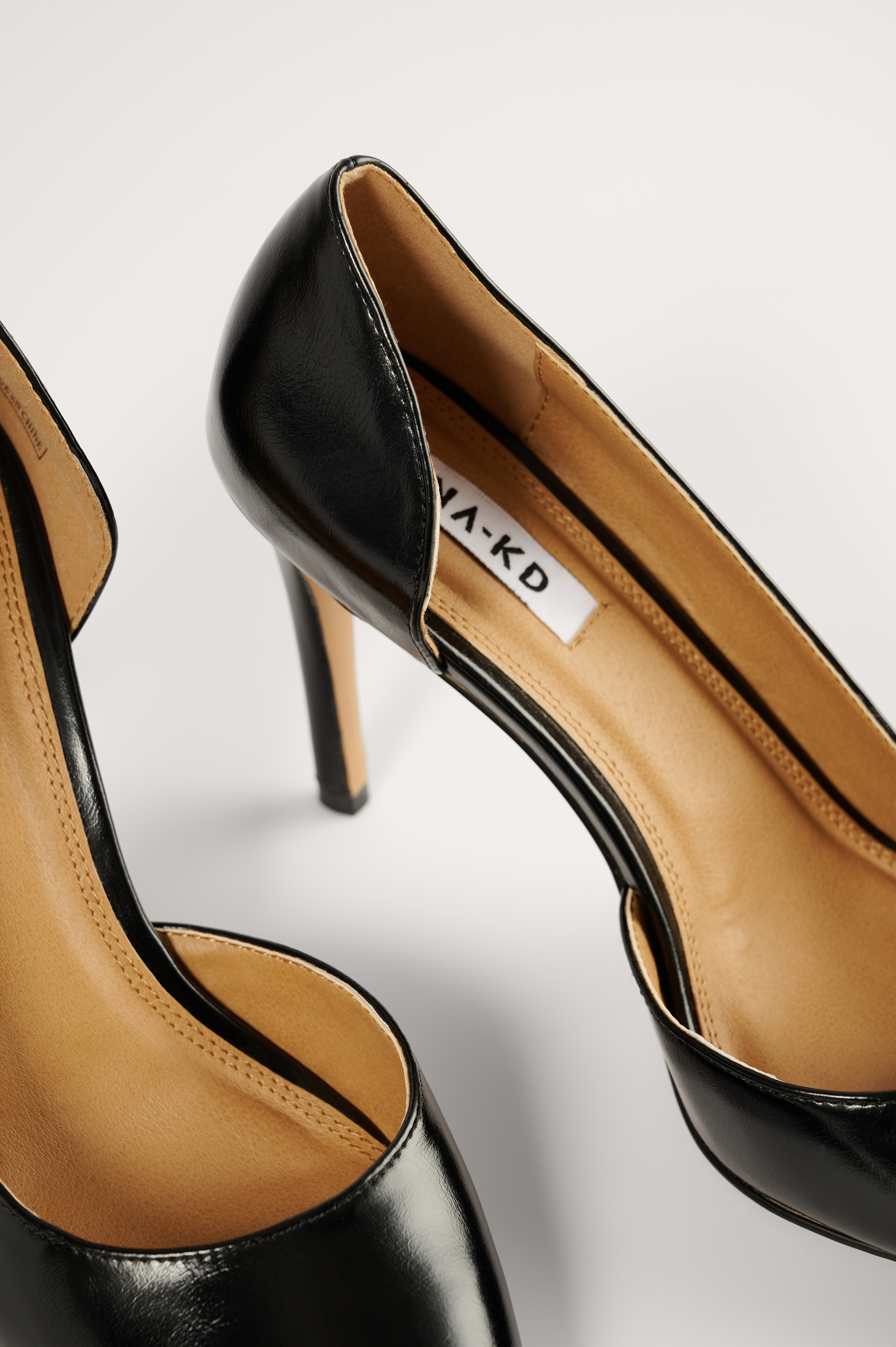 Side Cut High Heels Black | na-kd.com