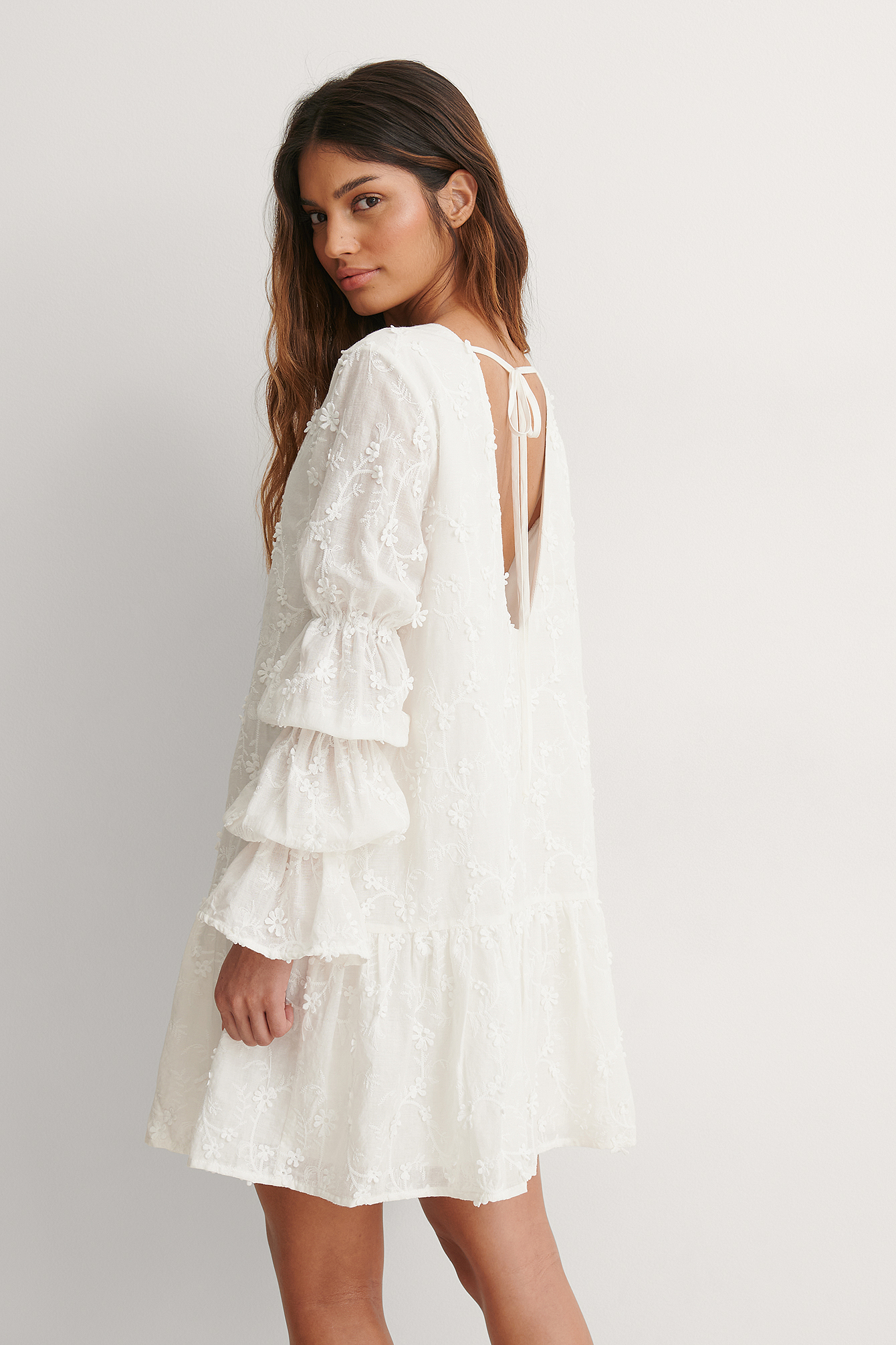 Sleeve Detail Deep Back Dress White | na-kd.com