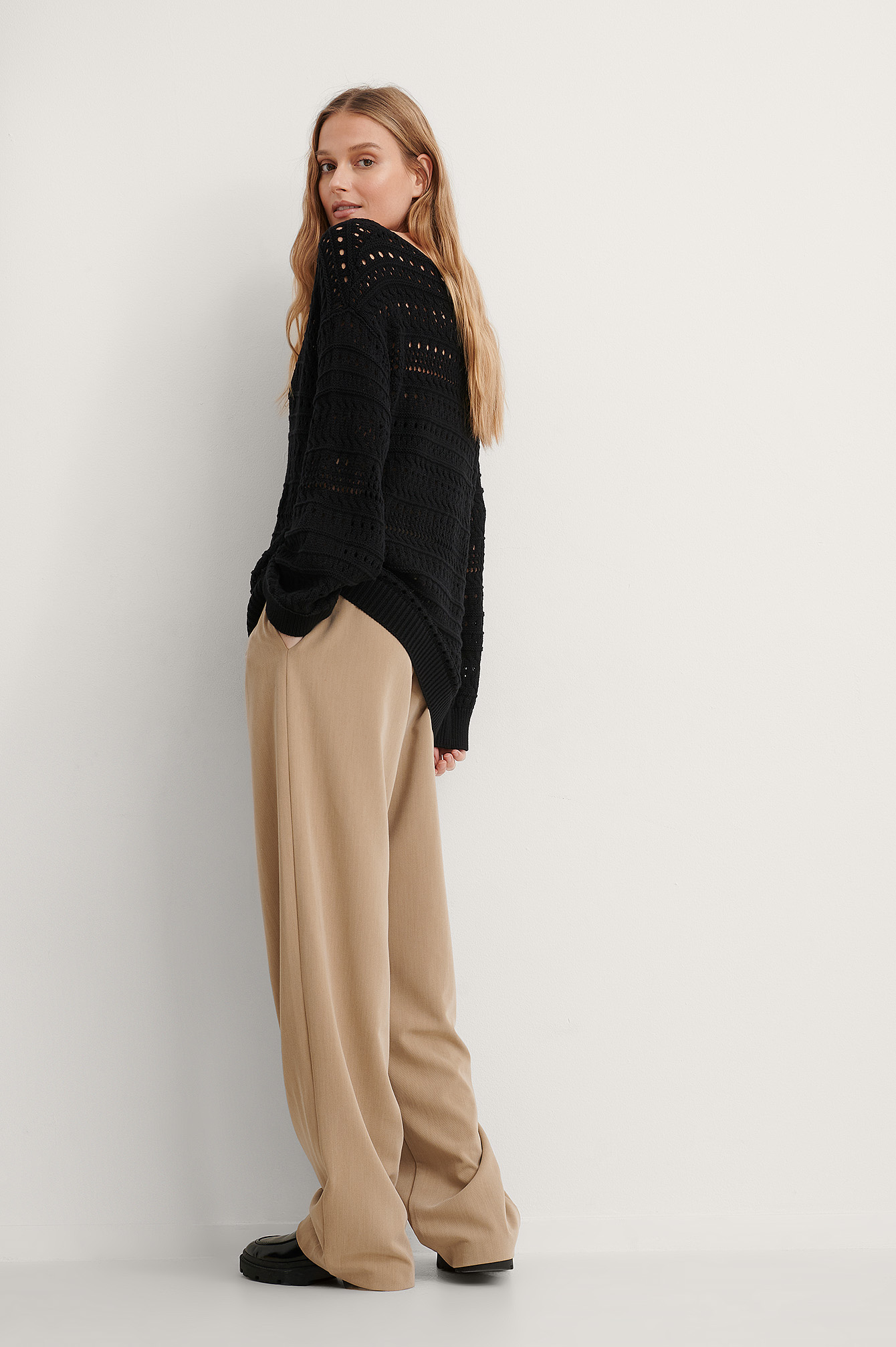 Slouchy Knitted Sweater Black | na-kd.com