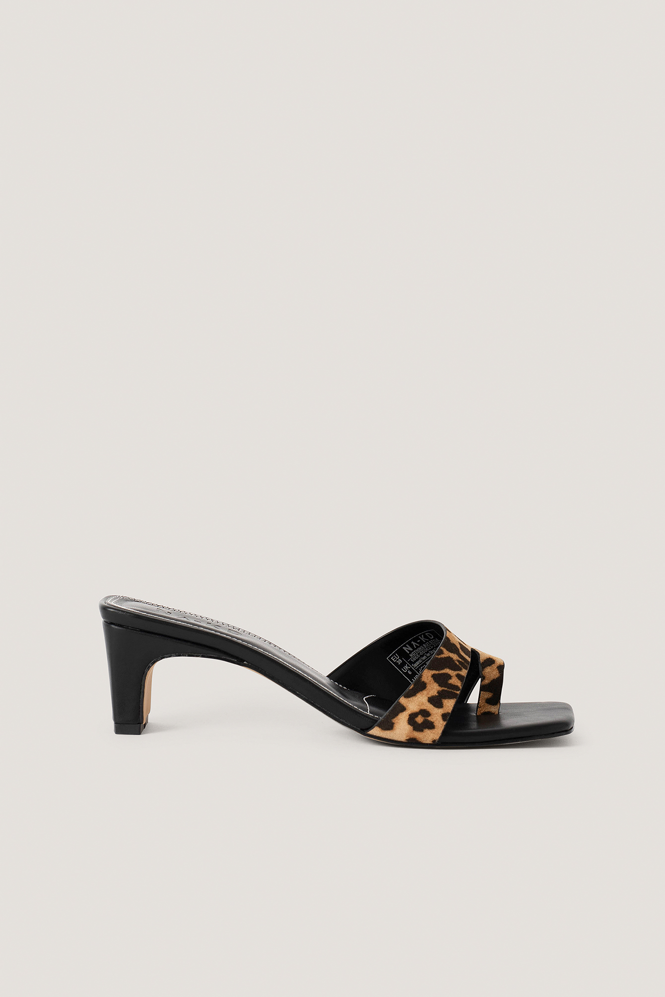 Squared Heel Toe Strap Sandals Multicolor | NA-KD