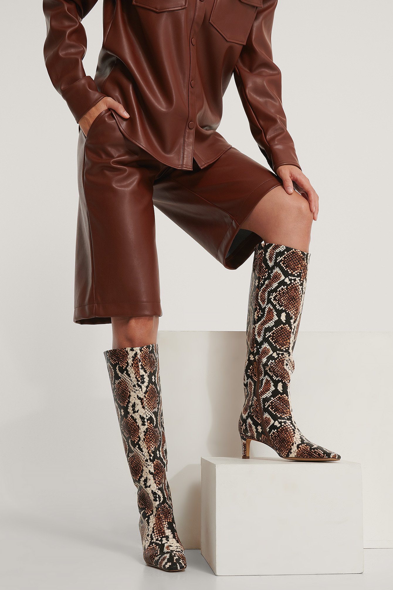 Squared Long Toe Shaft Boots Multicolor | na-kd.com