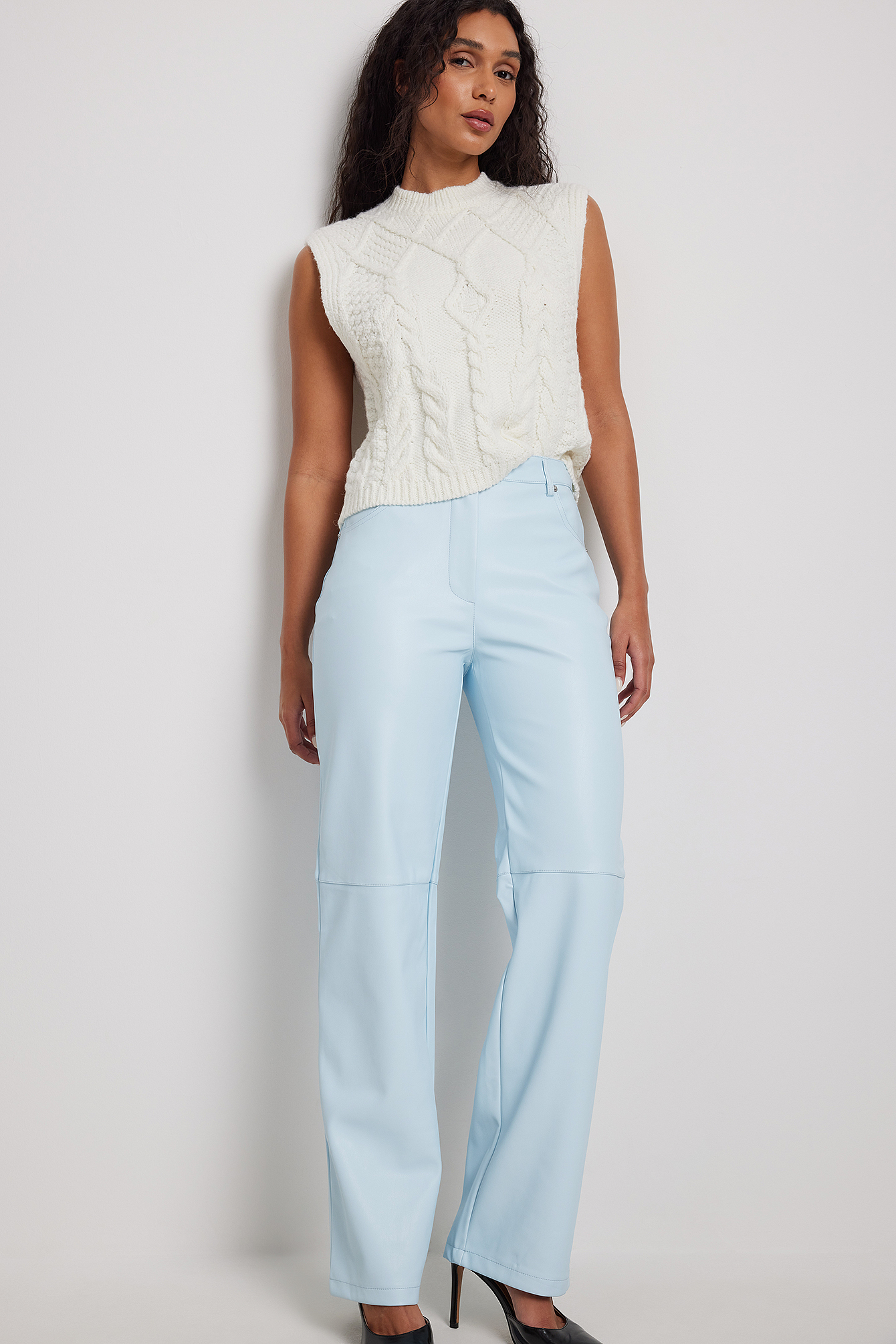 Straight PU Pants Bleu | NA-KD