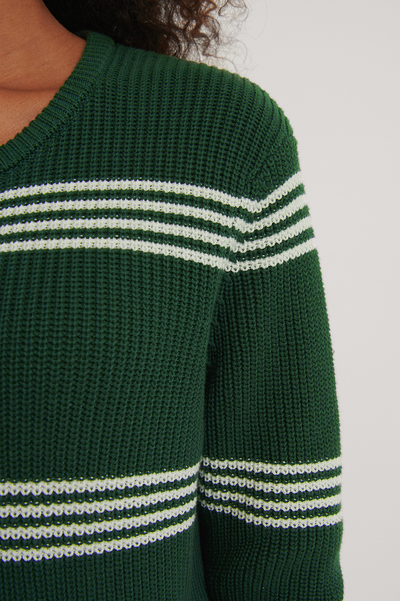 Gestreifter Cropped-Strickpulli Streifen | na-kd.com