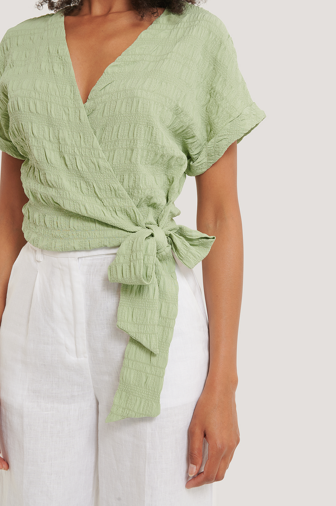 Structured Overlap Blouse Green | na-kd.com