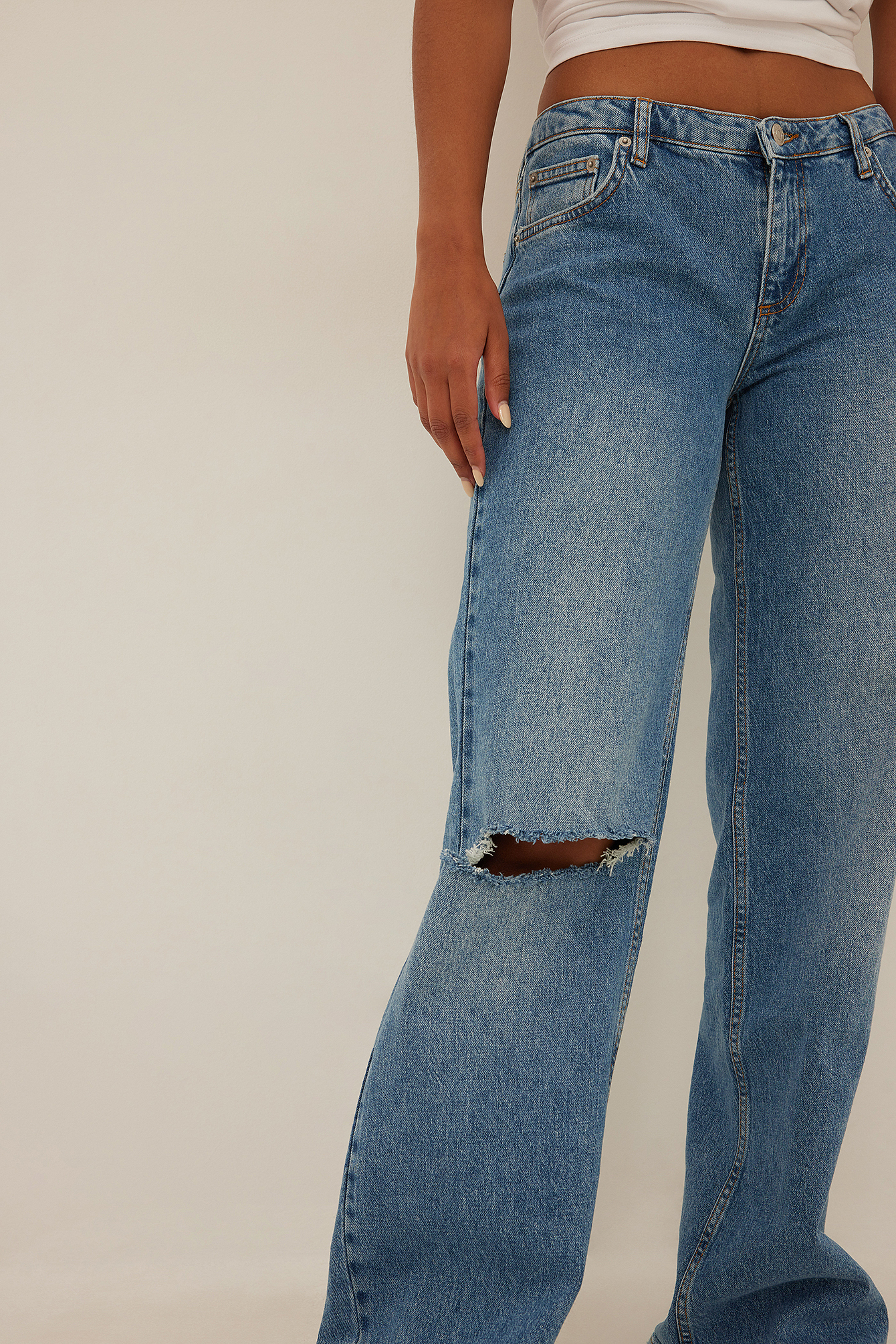 Super Low Waist Distressed Jeans Blue | NA-KD