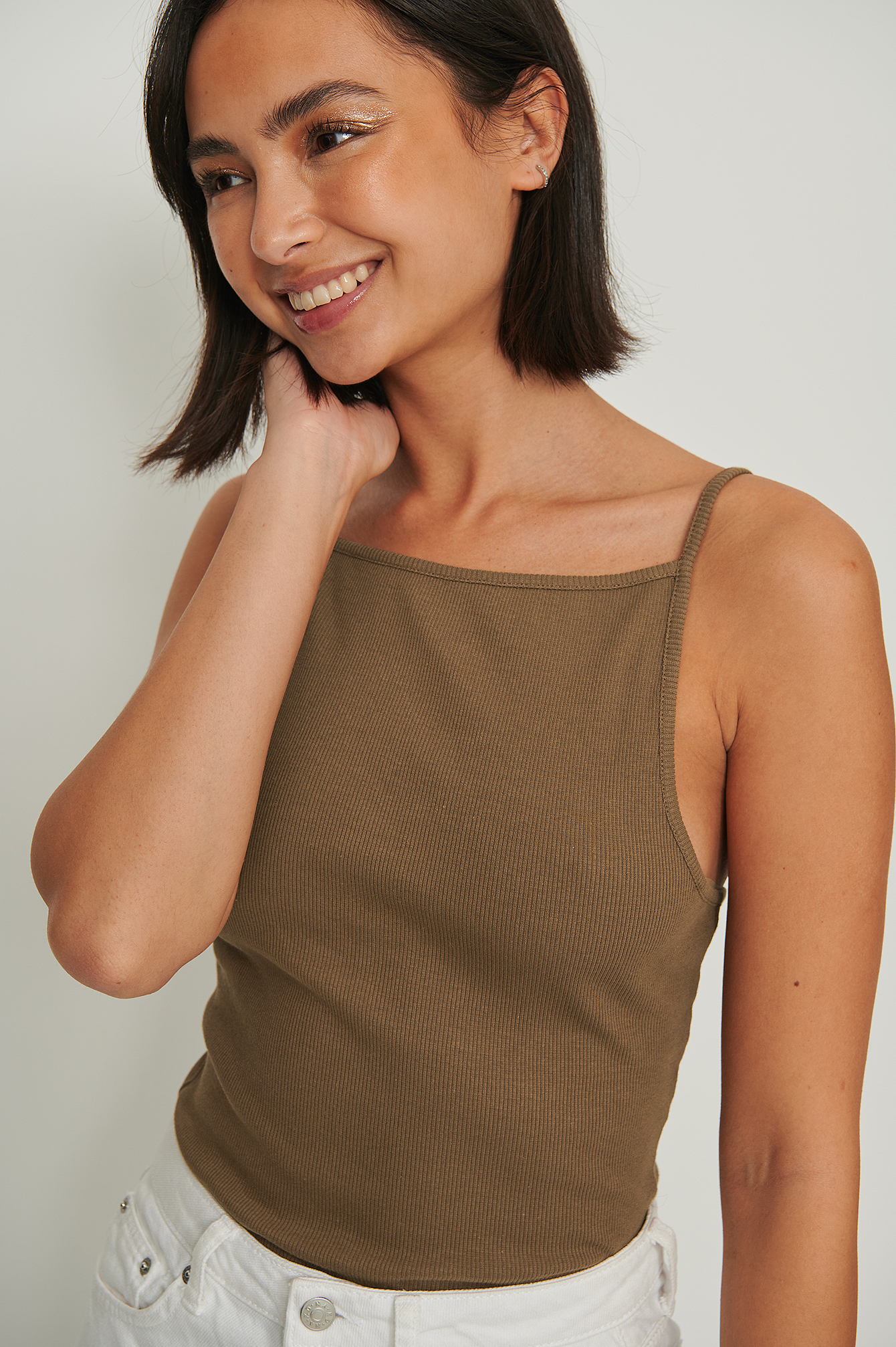 Thin Strap High Neck Singlet Brown | na-kd.com