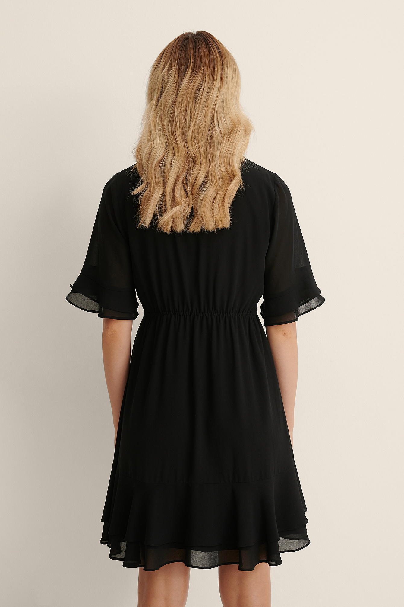 Tie Front Sheer Mini Dress Black | na-kd.com
