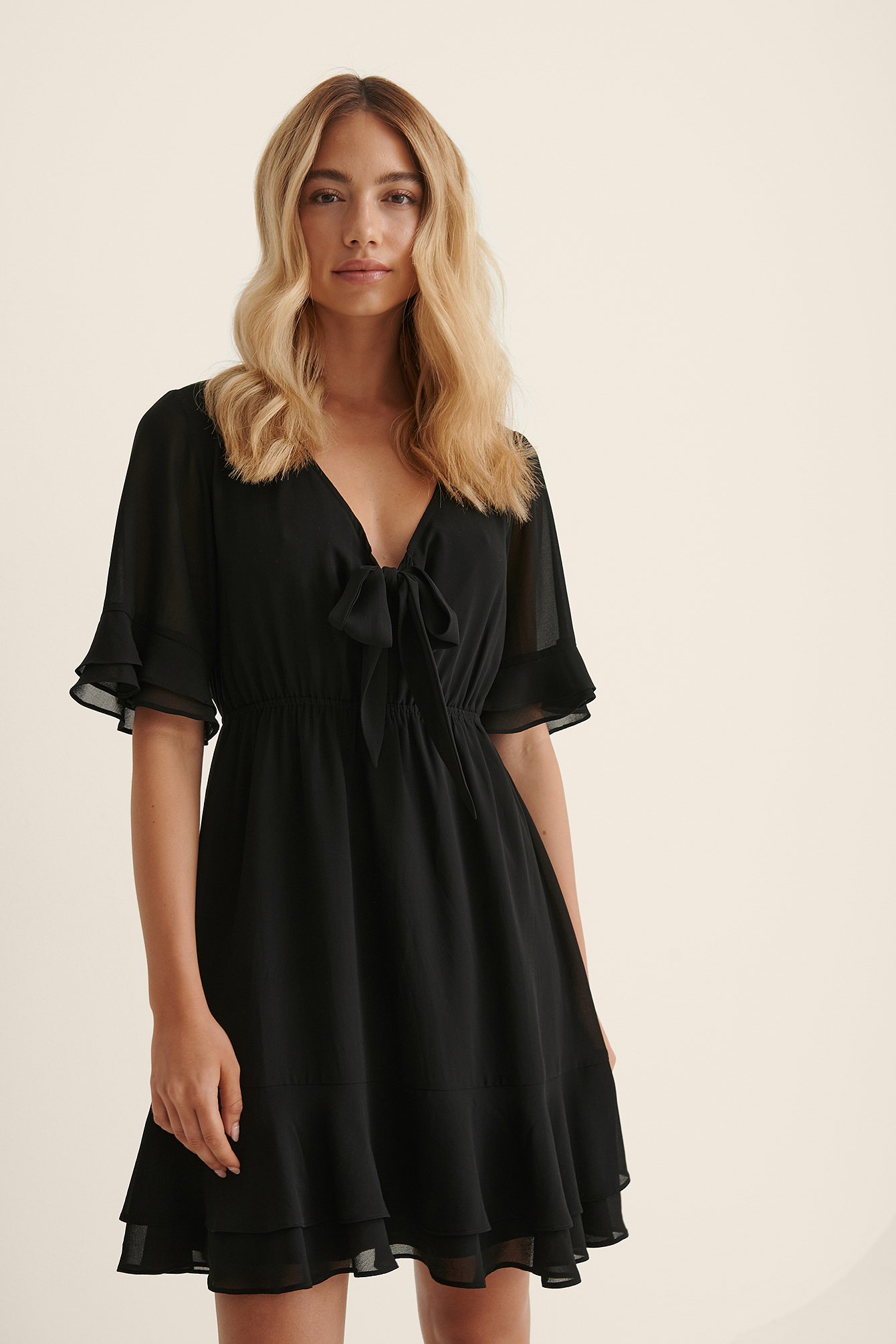 Tie Front Sheer Mini Dress Black | na-kd.com