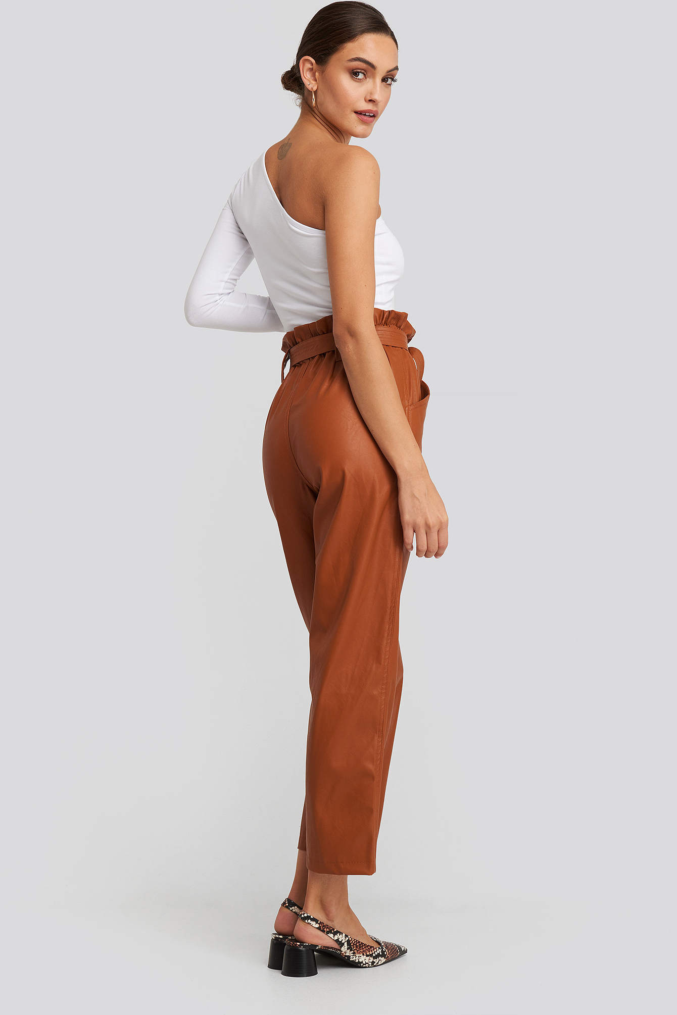 Tied Waist Pu Pants Brown | na-kd.com