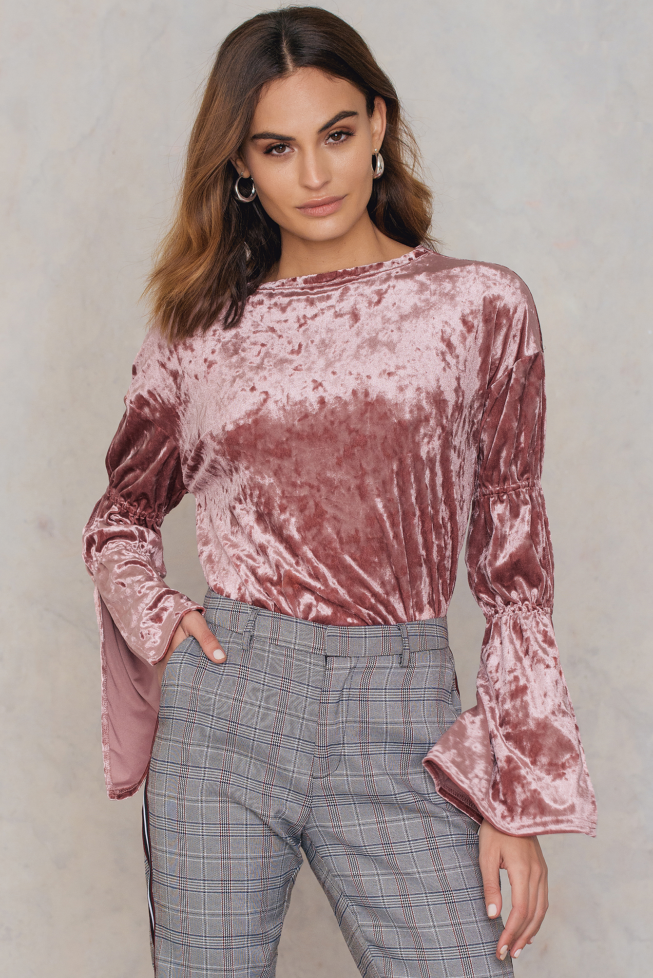 Velvet Trumpet Sleeve Top Pink | NA-KD