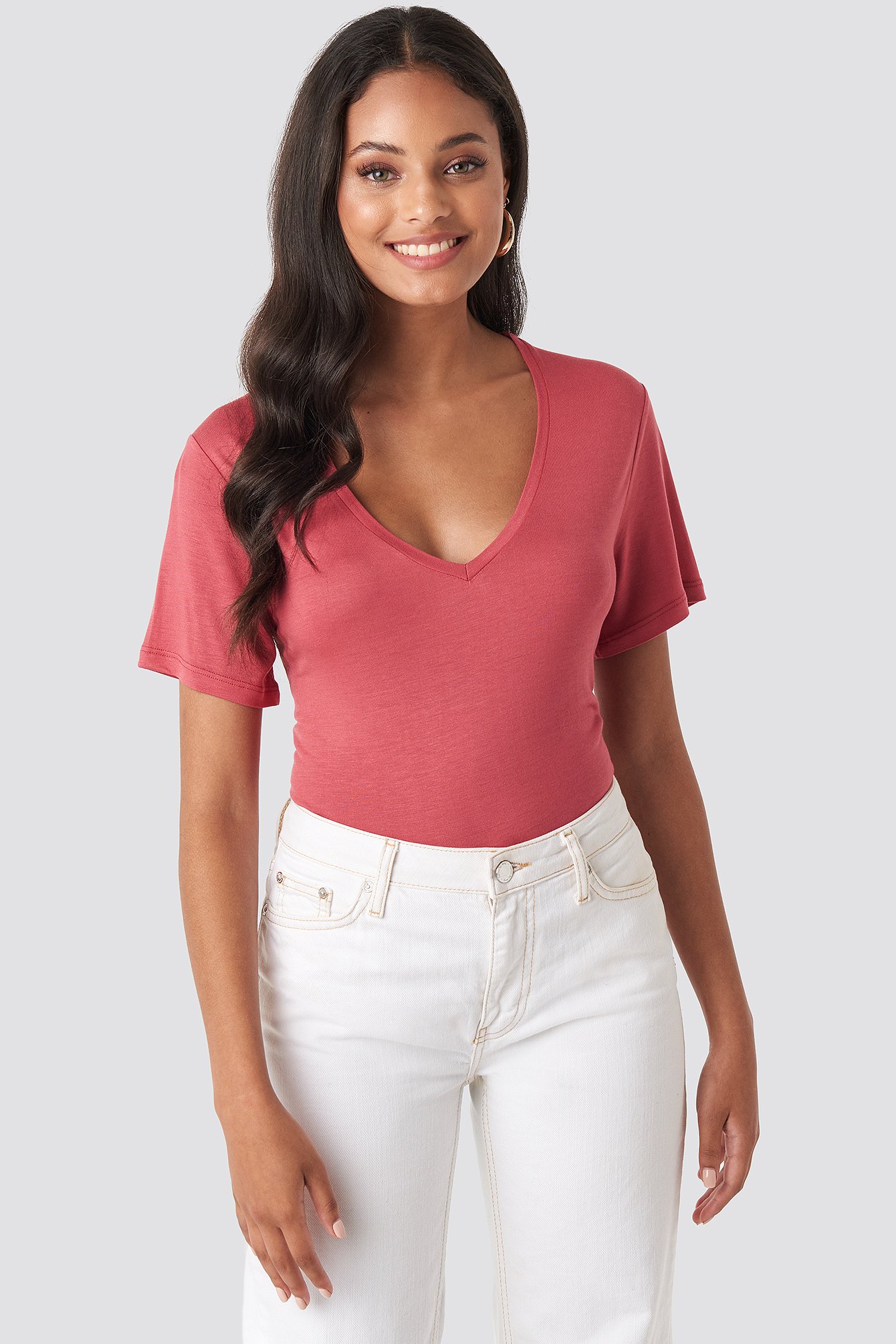 Viscose V-Neck Tee Red | NA-KD