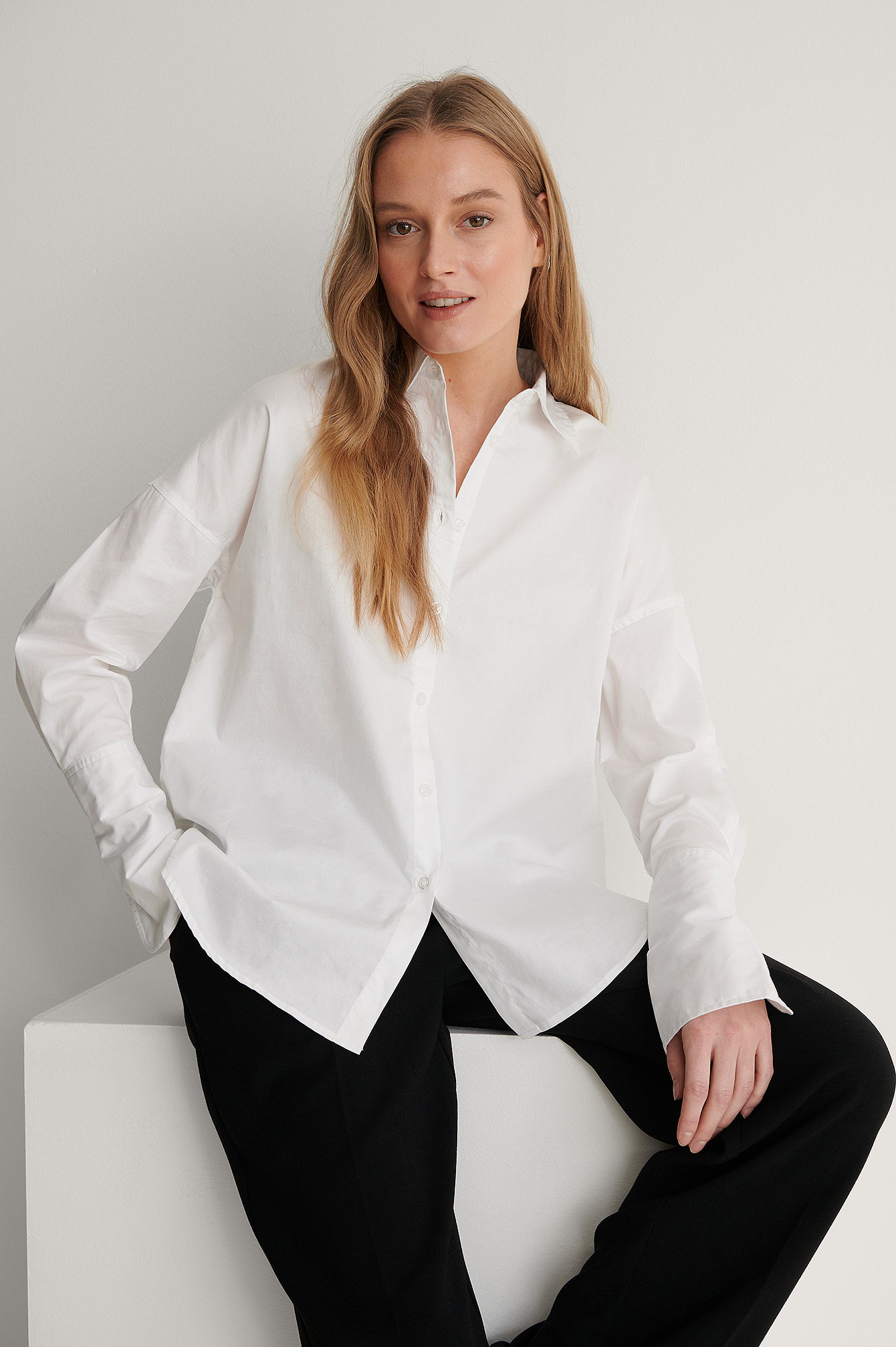 Wide Cuff Shirt White | NA-KD