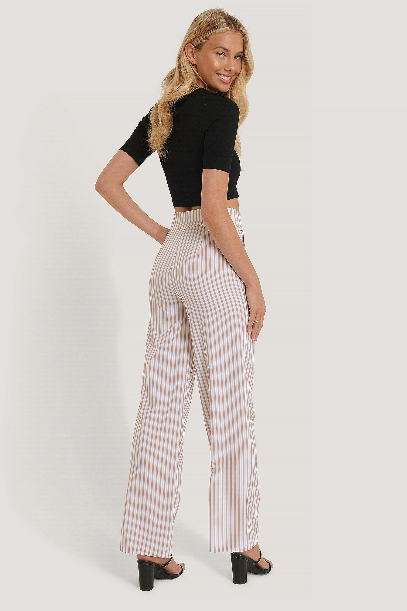 Wide Flowy Pant Multicolor | na-kd.com
