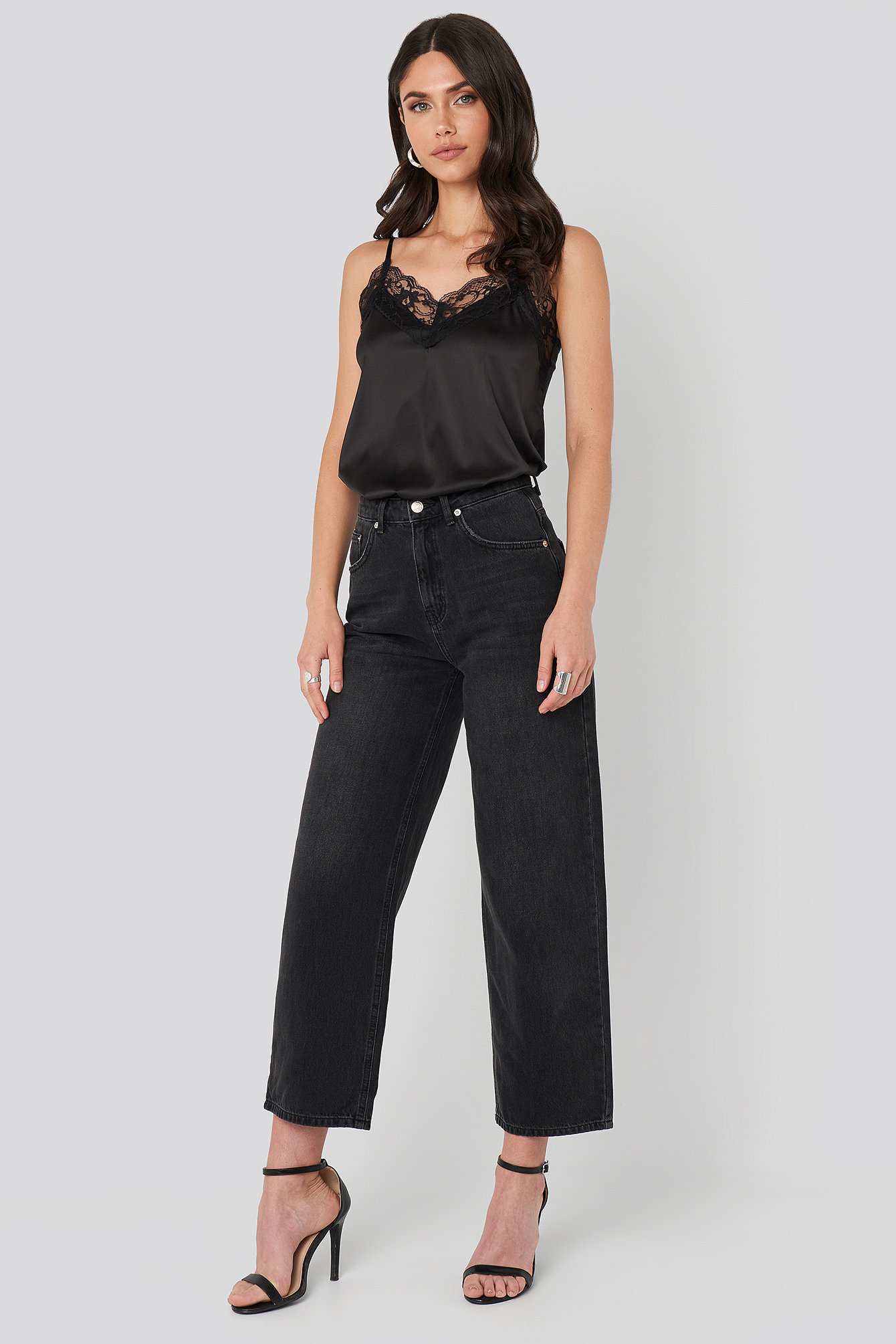 Wide Lace Singlet Black | na-kd.com