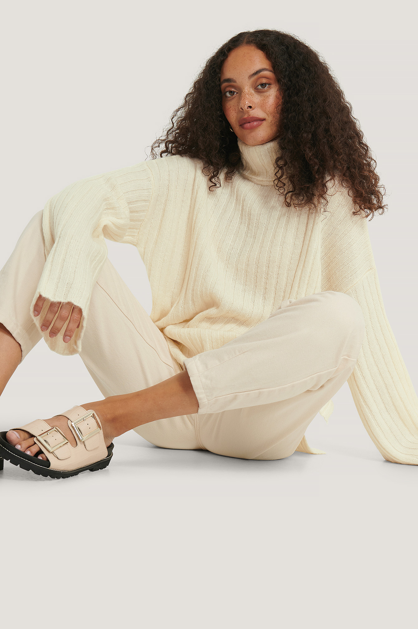 Wide Sleeve Rib Knitted Polo Offwhite | NA-KD