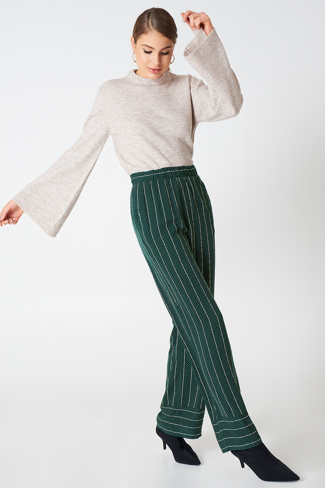 Wide Sleeve Round Neck Sweater Beige | na-kd.com