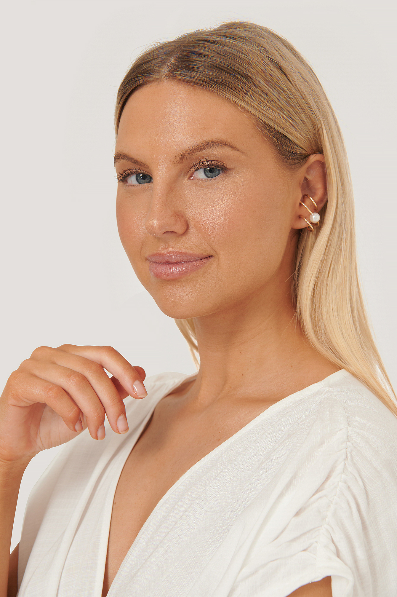 Wire In-Ear Earrings Gold | NA-KD