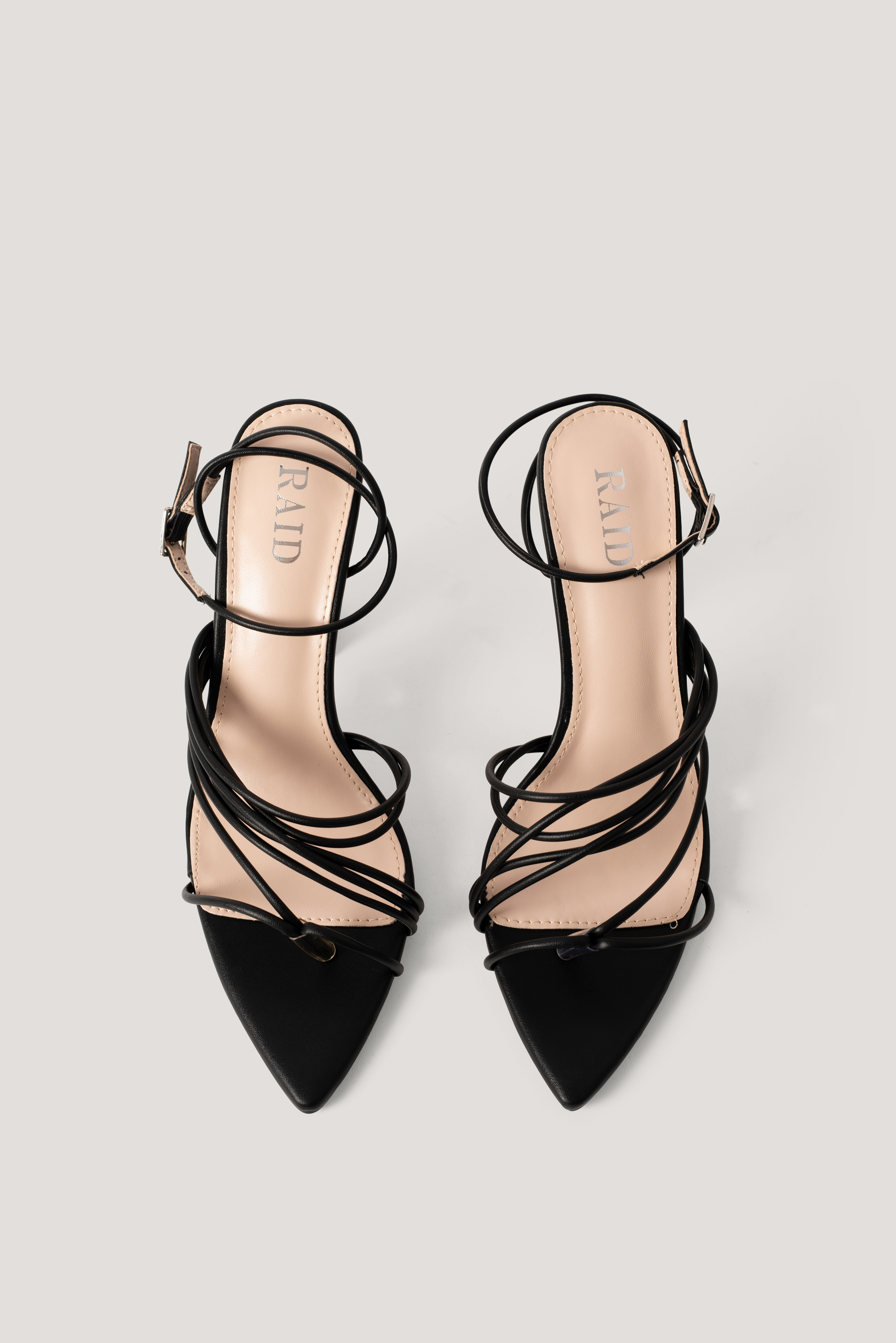 Gladdin Black | NA-KD