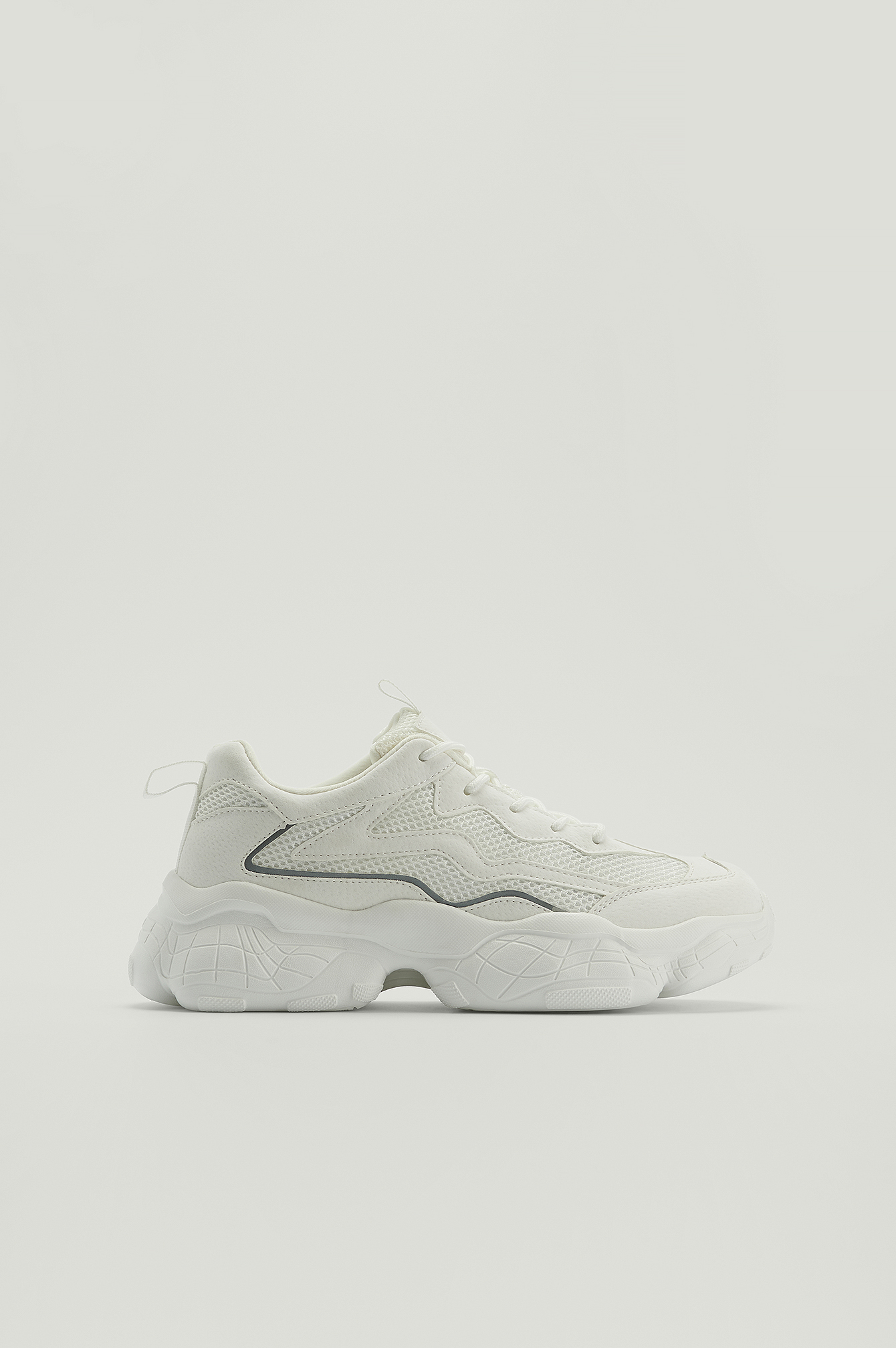 Reflective Detailed Trainers White | NA-KD