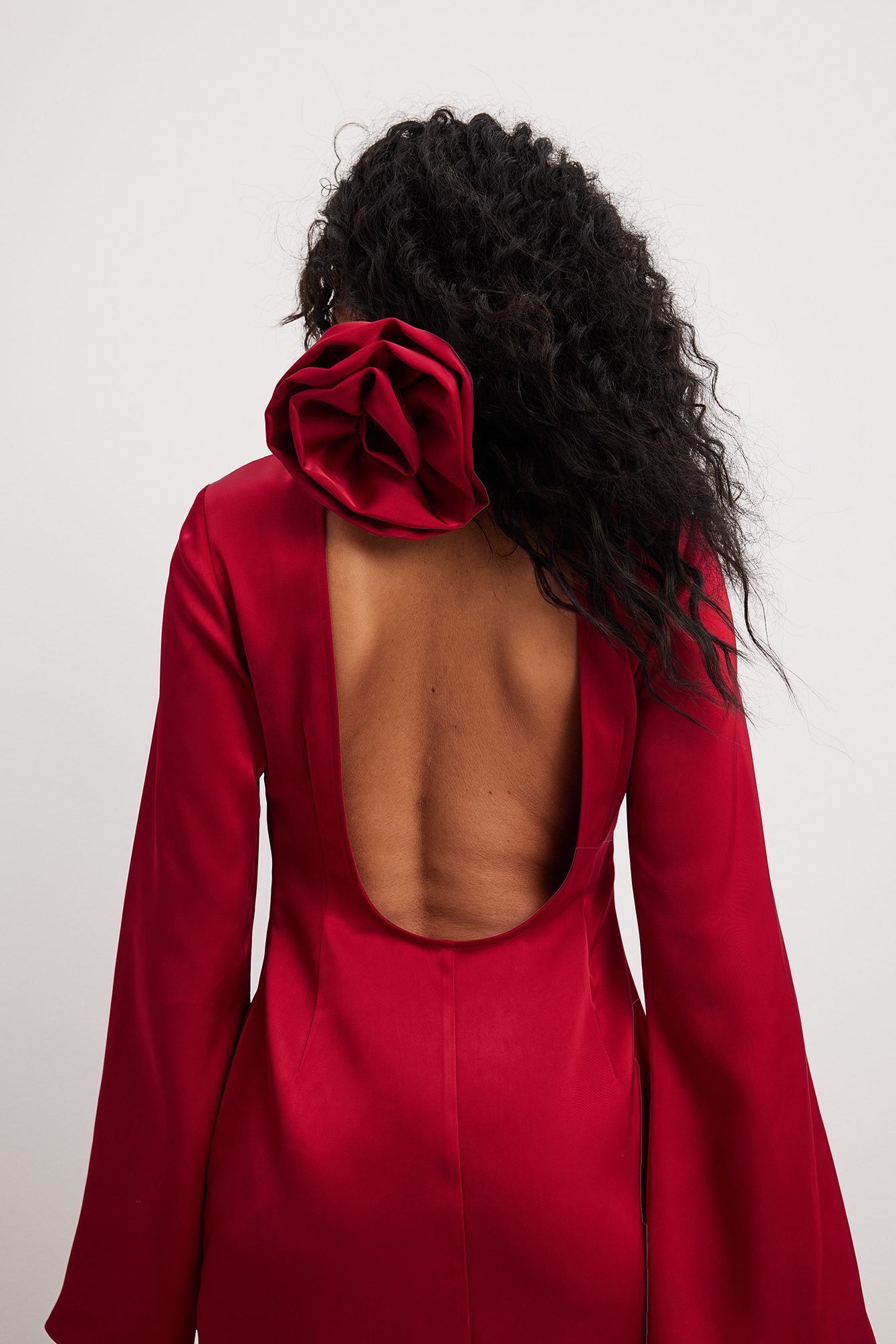 Rose Details Flowy Mini Dress Red | NA-KD