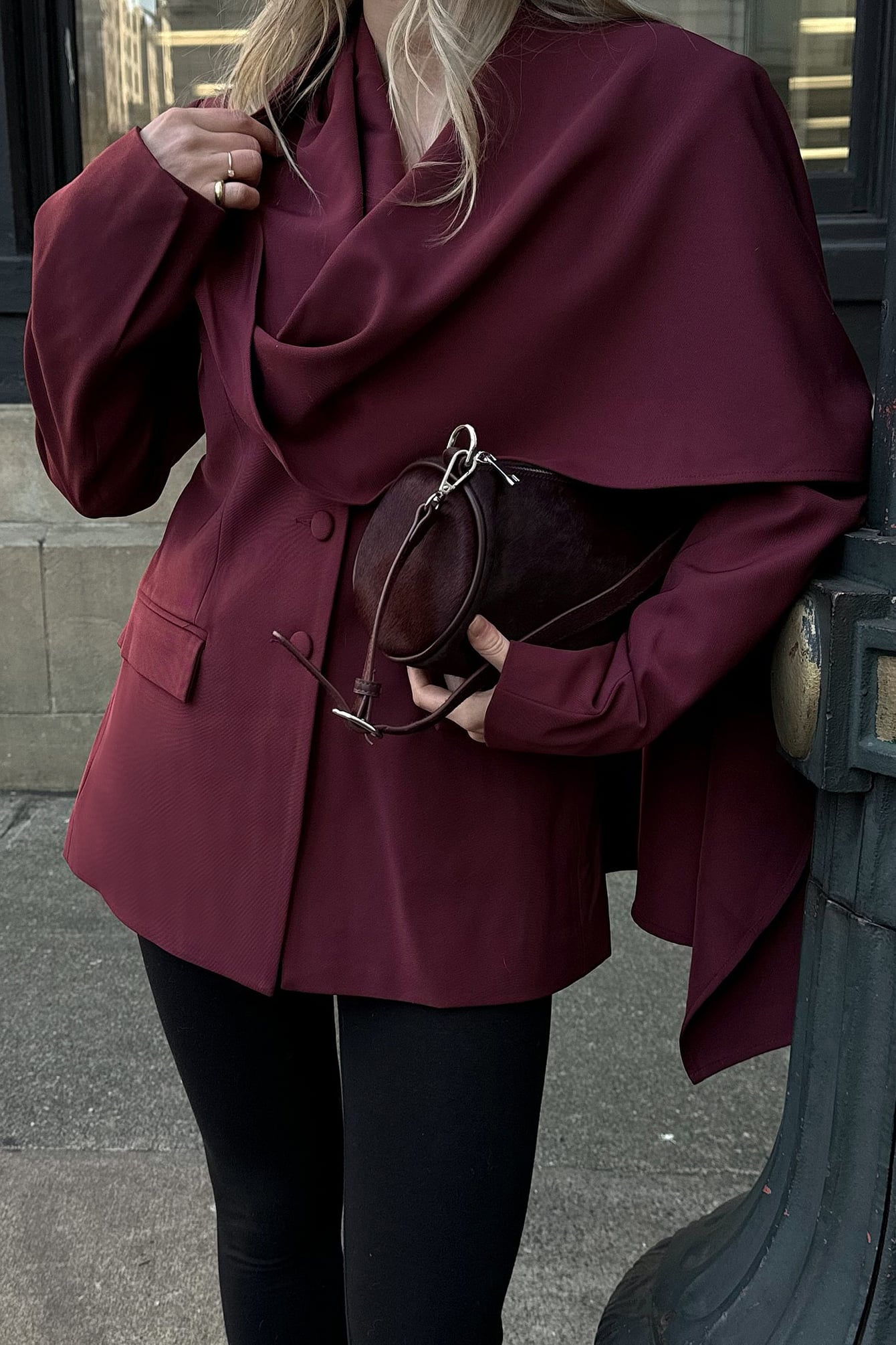 Leather Cylinder Shoulder Bag Burgundy | NA-KD