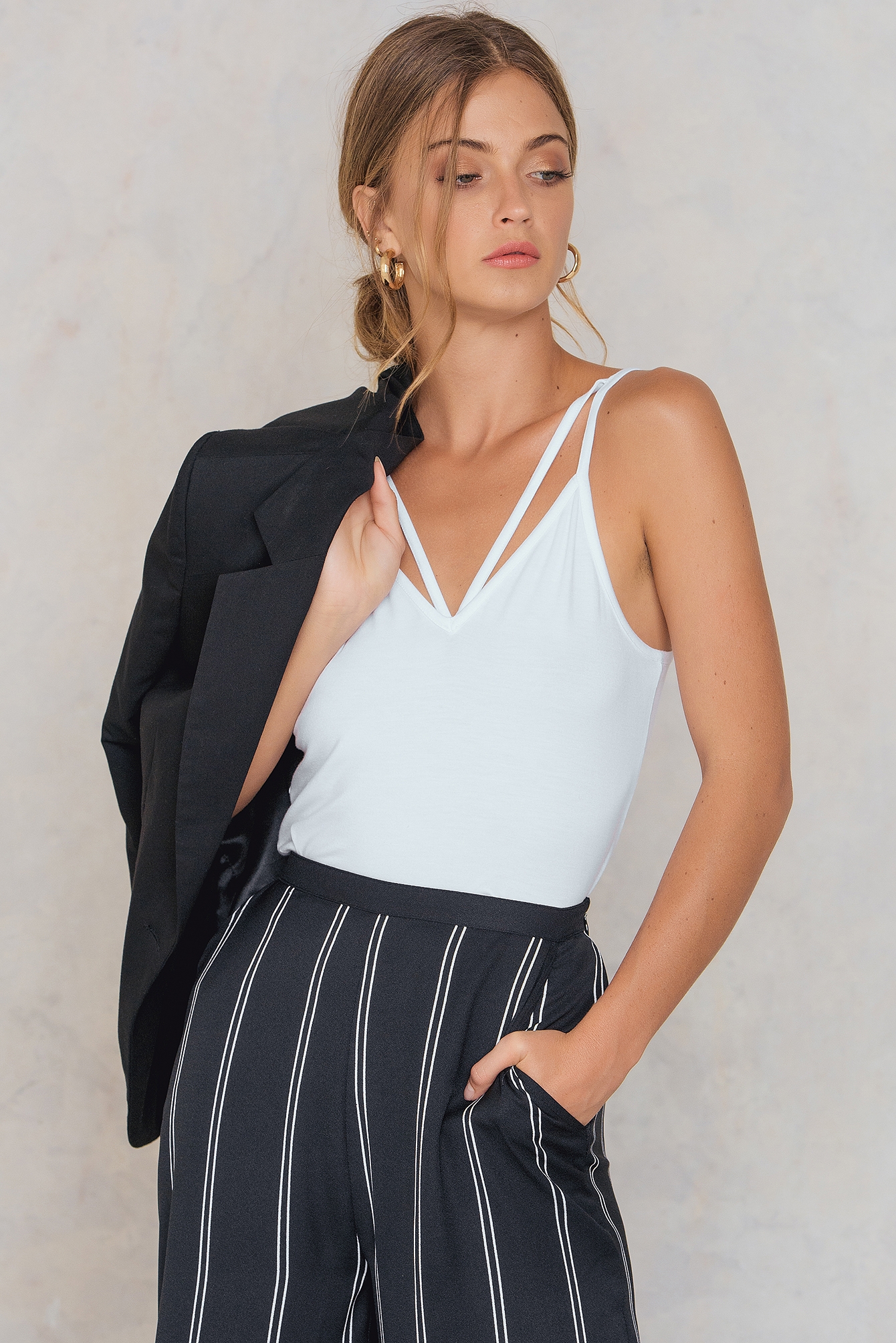 Louisa strap singlet White | NA-KD