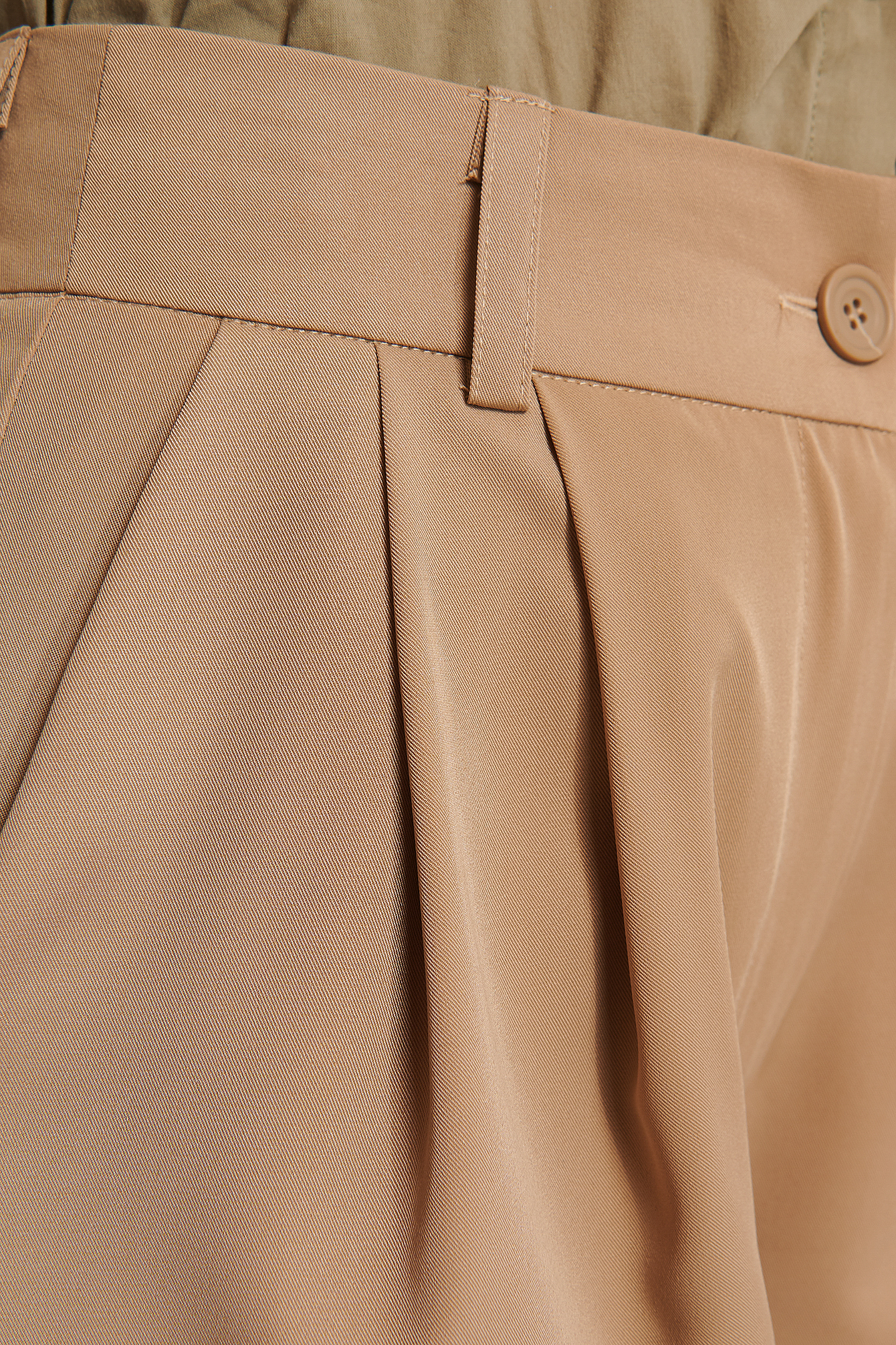 Gathered Balloon Shorts Beige | na-kd.com