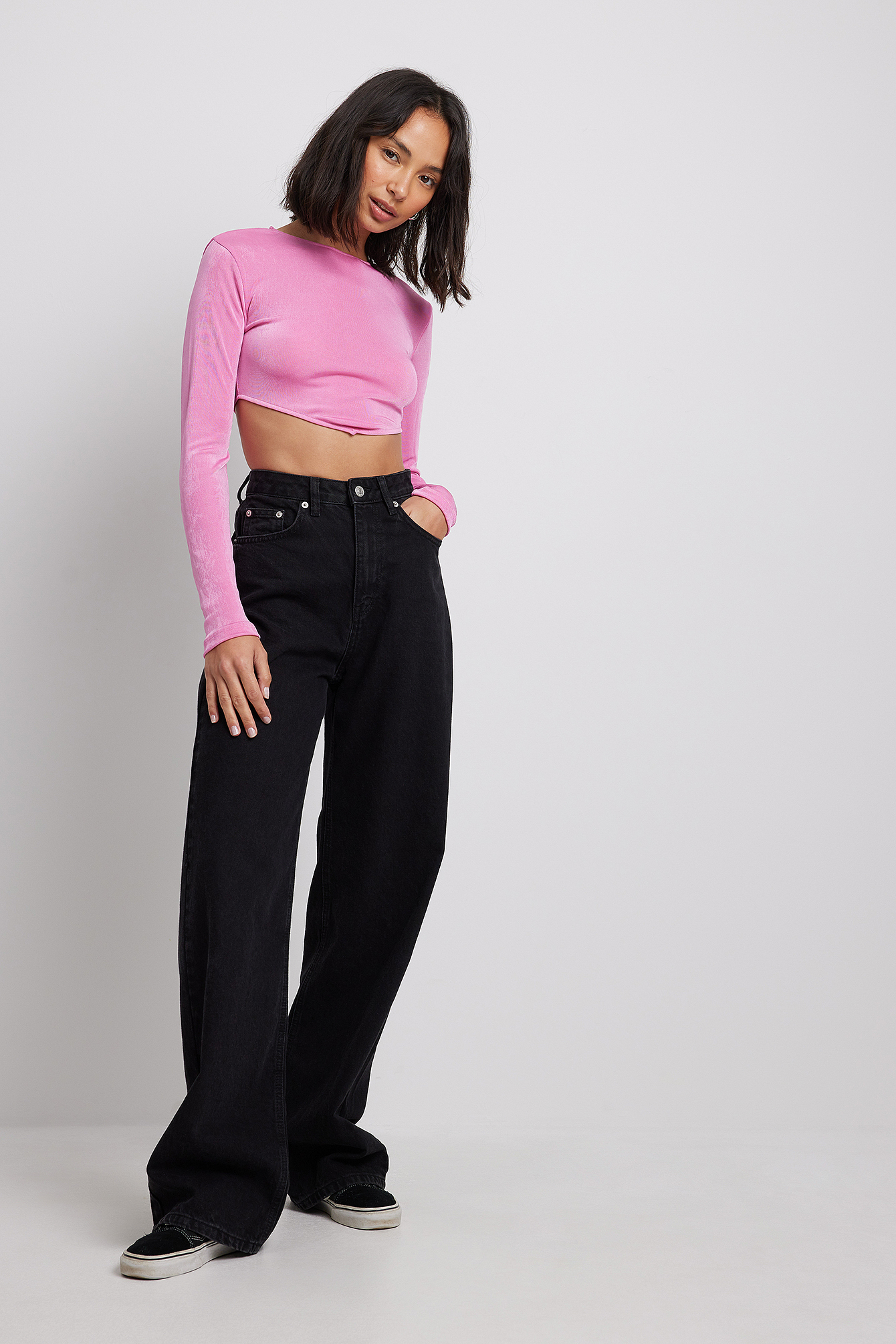 Shiny Round Neck Long Sleeve Top Pink | na-kd.com