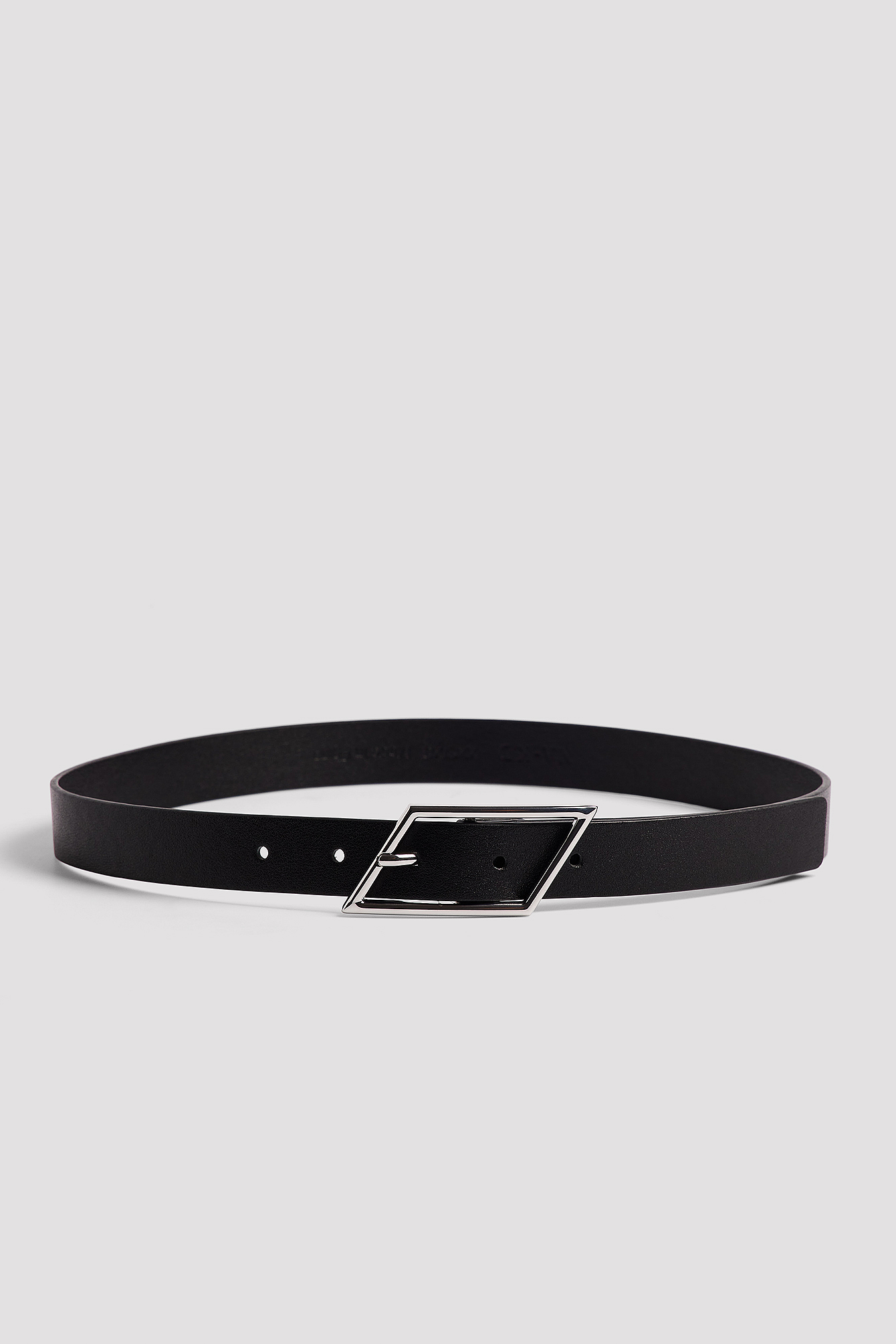 Sharp Slim Belt Black | NA-KD