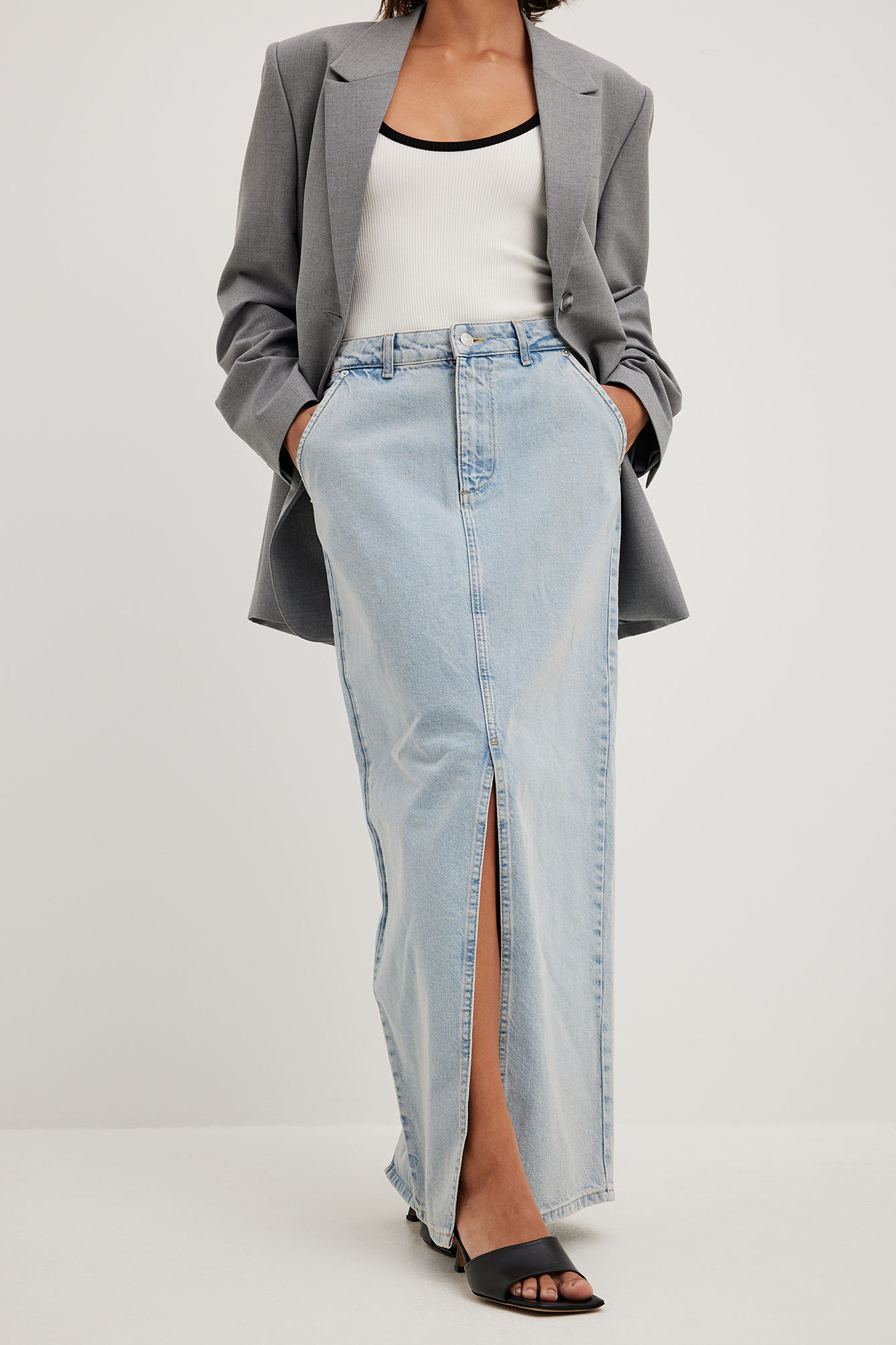 Jupe longue fendue en denim Bleu | NA-KD