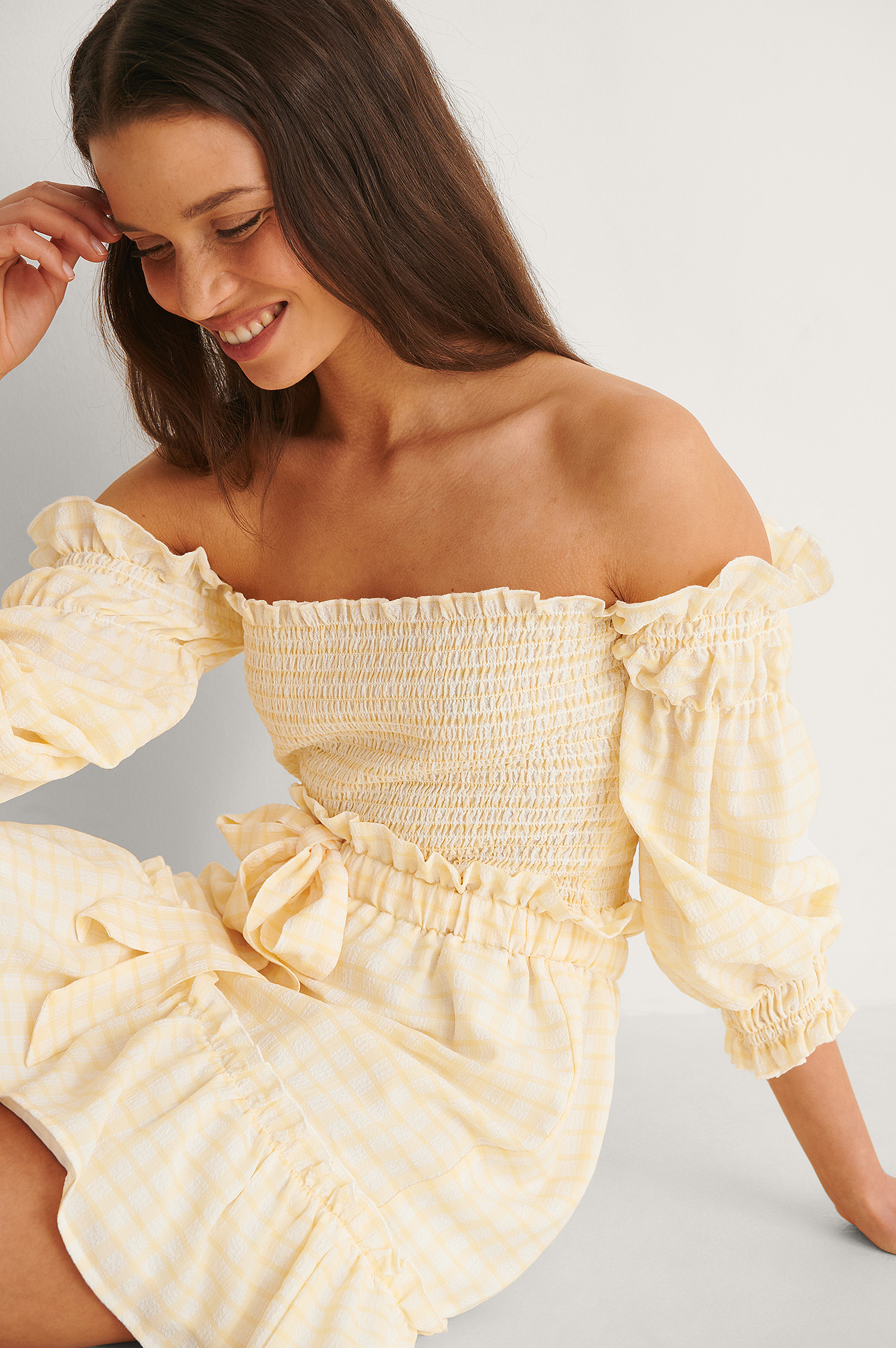 Smocked Dotted Midi Dress Dotted | na-kd.com