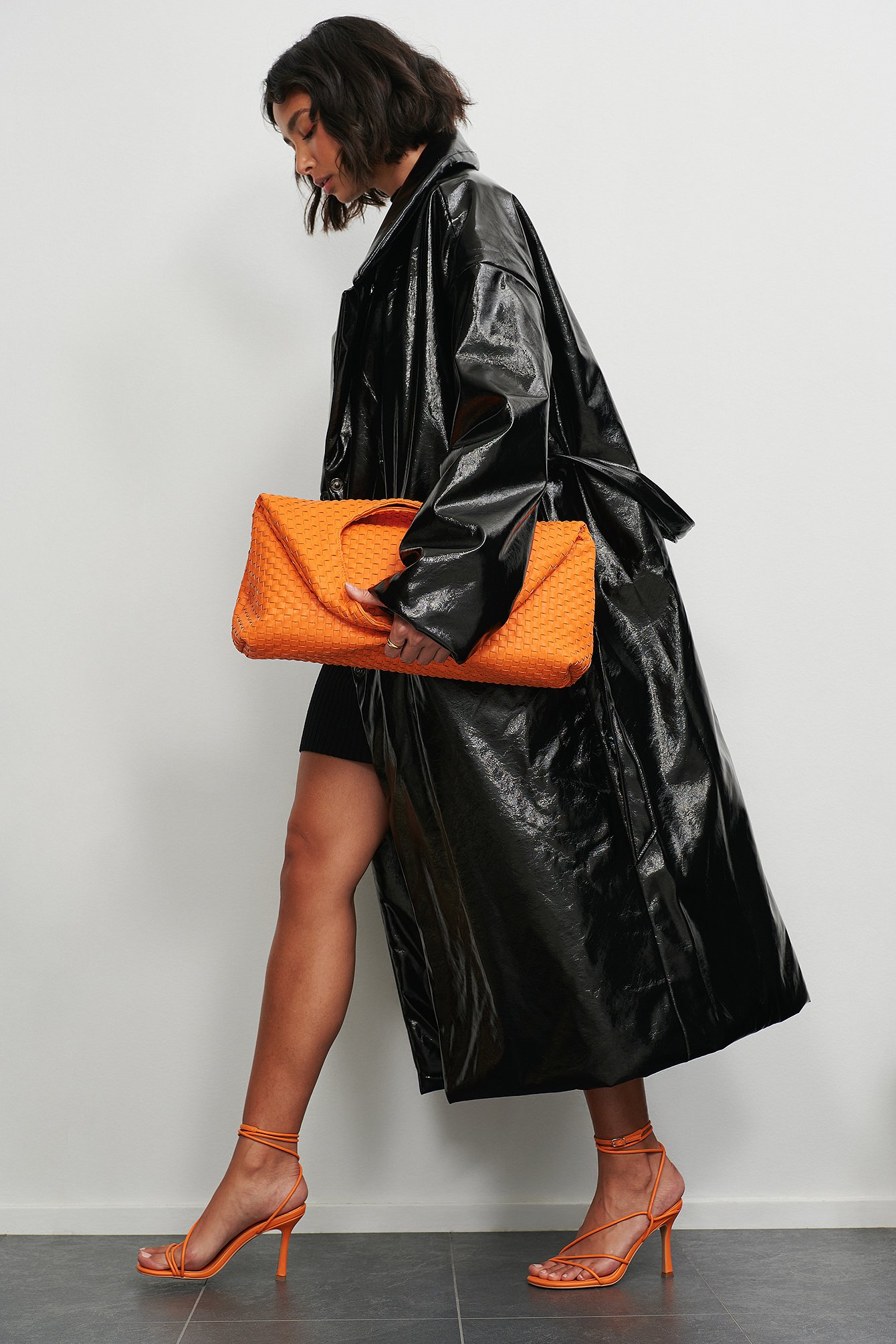 Padded Shiny PU Coat Black | NA-KD