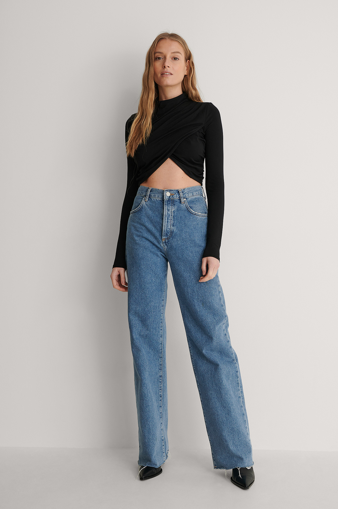 Cropped Pleated Top Black | na-kd.com