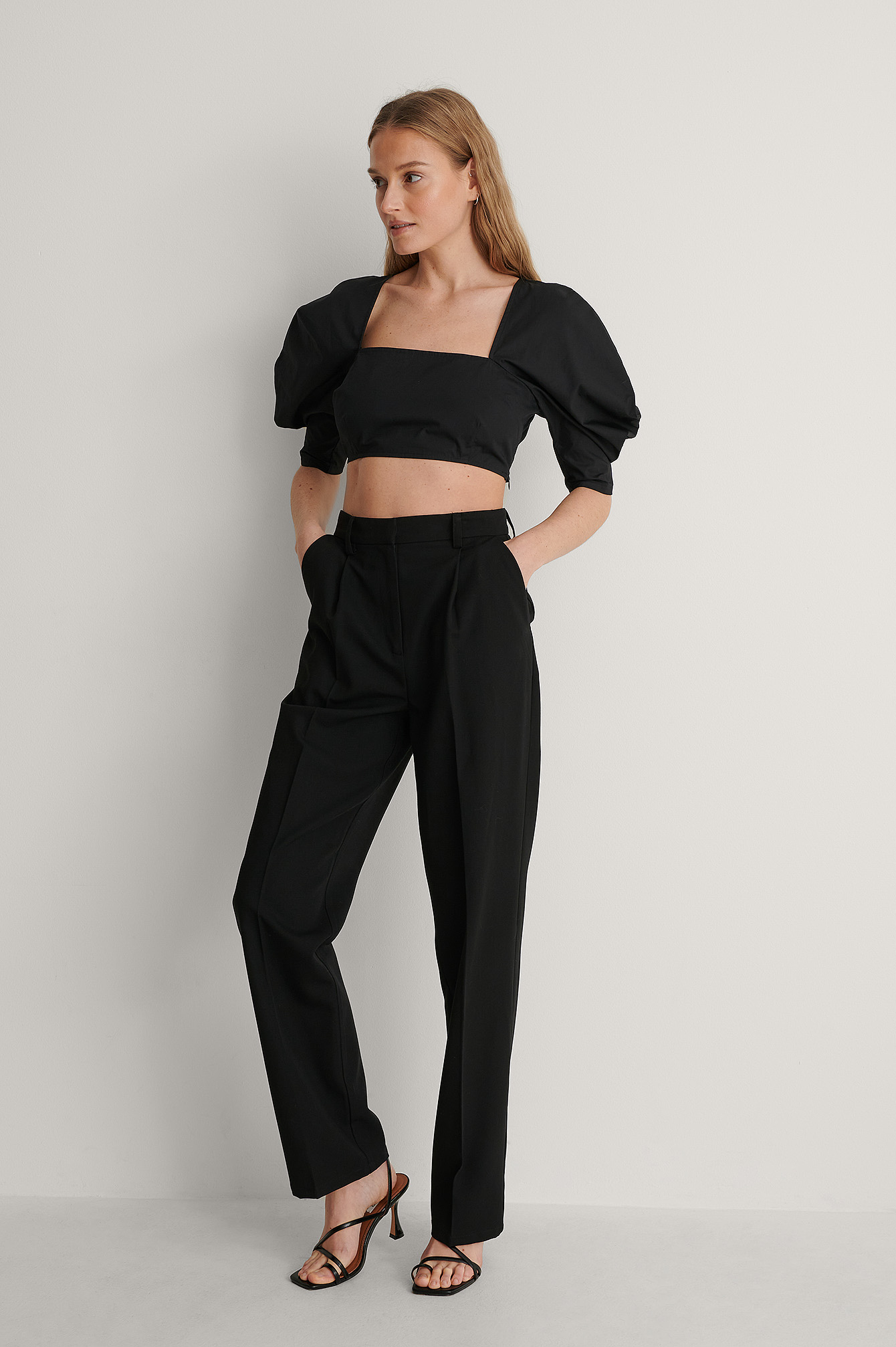 Squared Neck Cotton Blouse Black | na-kd.com