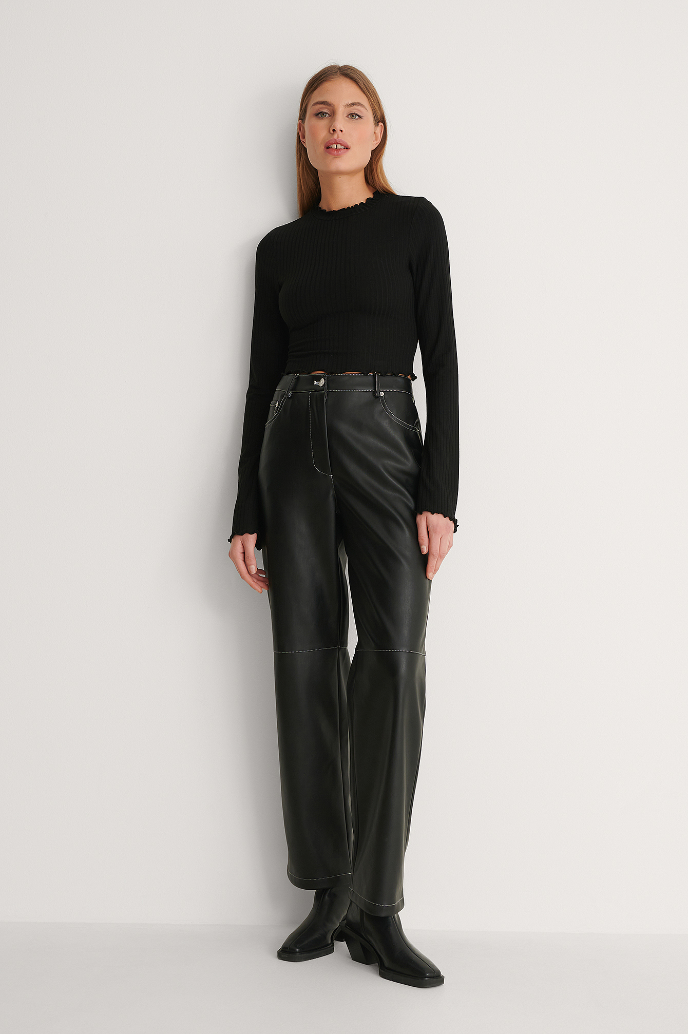 Ribbed Trumpet Sleeve Top Black | na-kd.com