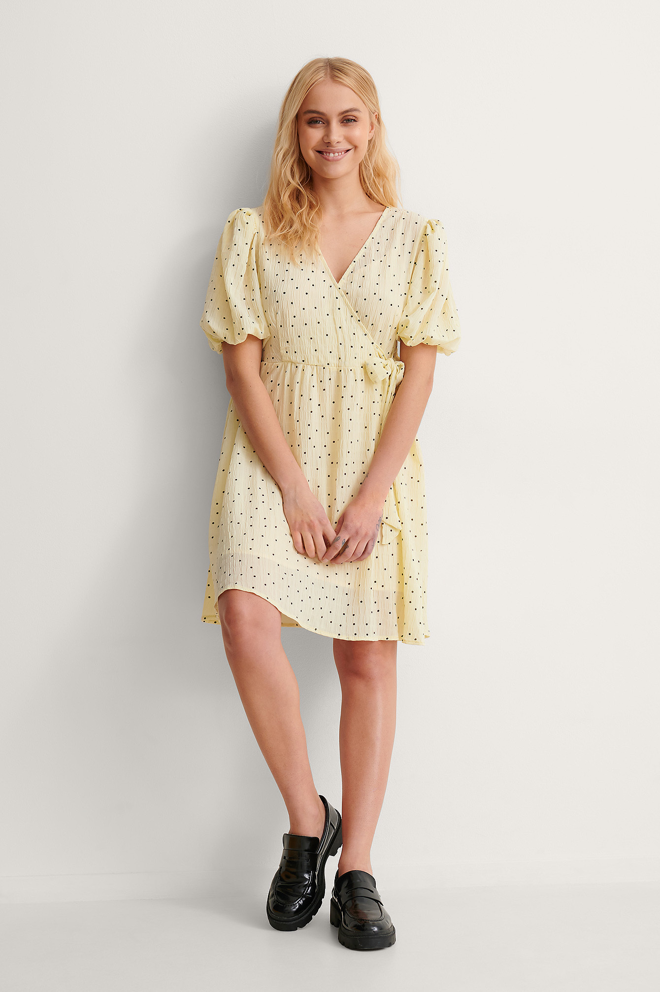 Dotted Overlap Dress Dotted | na-kd.com
