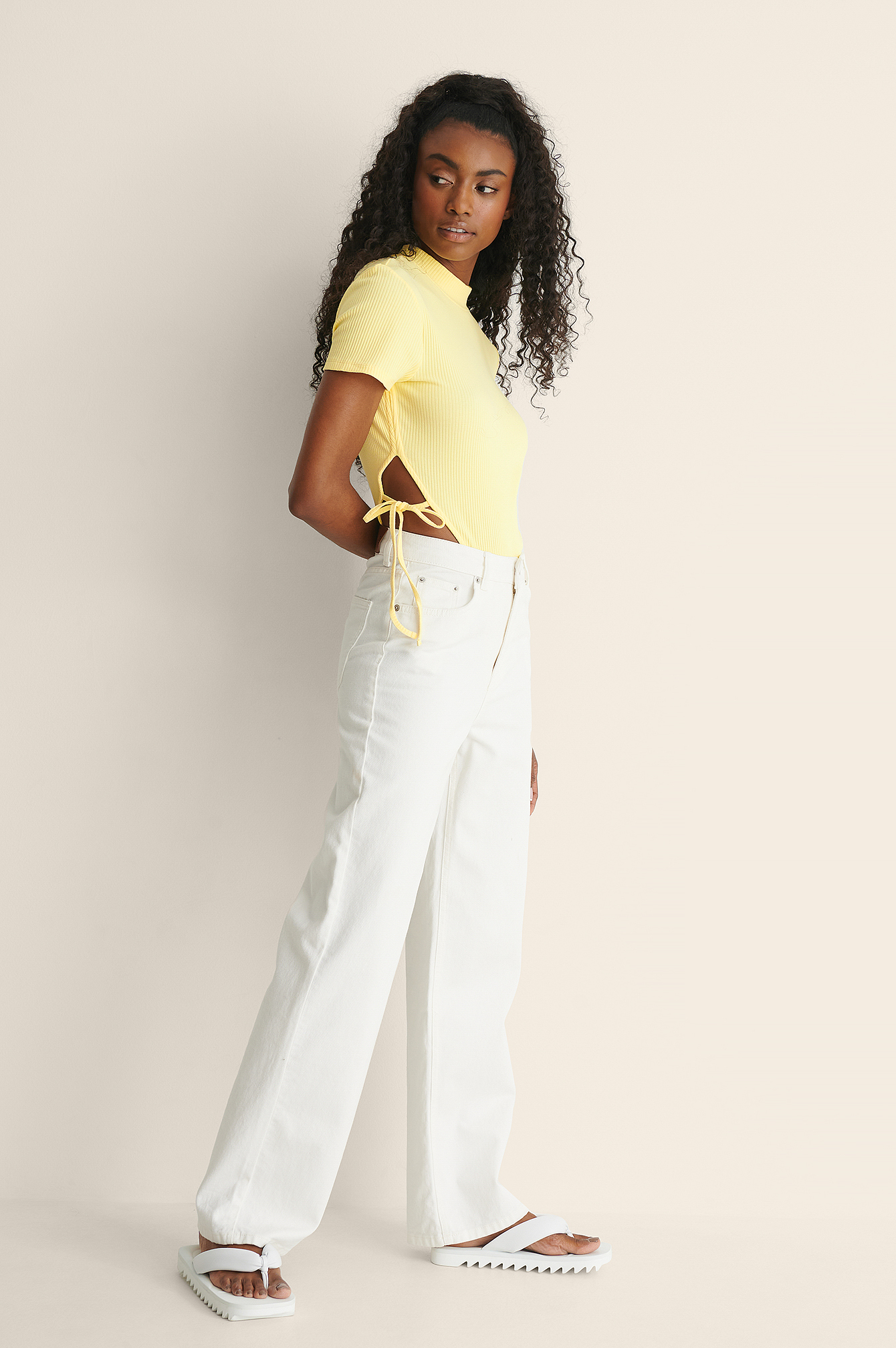 Organic Short Sleeve Tie Side Body Yellow | na-kd.com