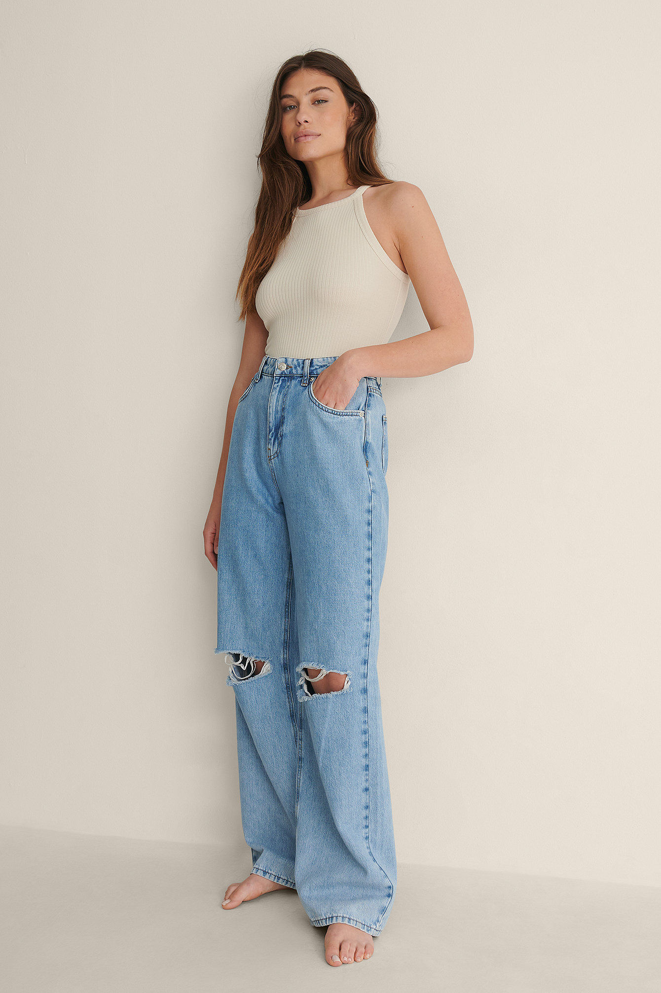 Organic Rib Round Neck Singlet Beige | na-kd.com