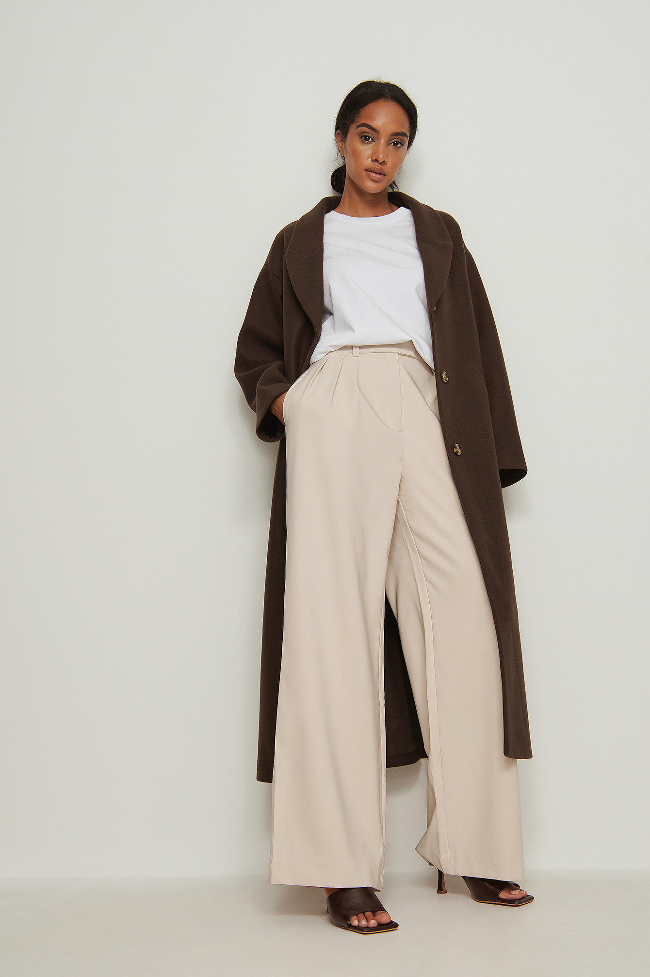 Pleated Wide Leg Suit Pants Beige | na-kd.com