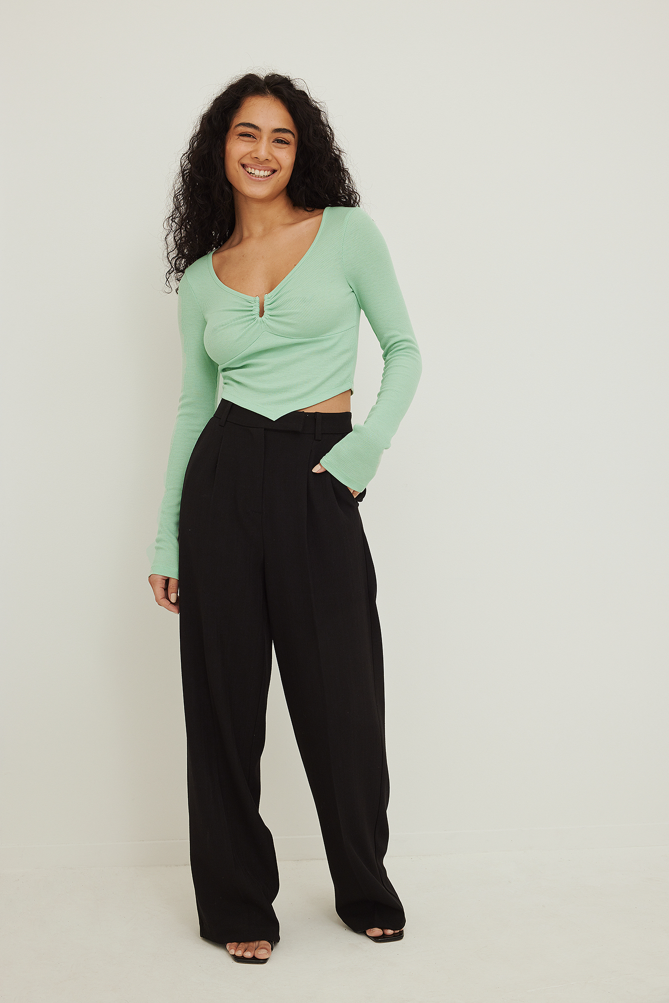 Metal Detail Rib Top Green | na-kd.com