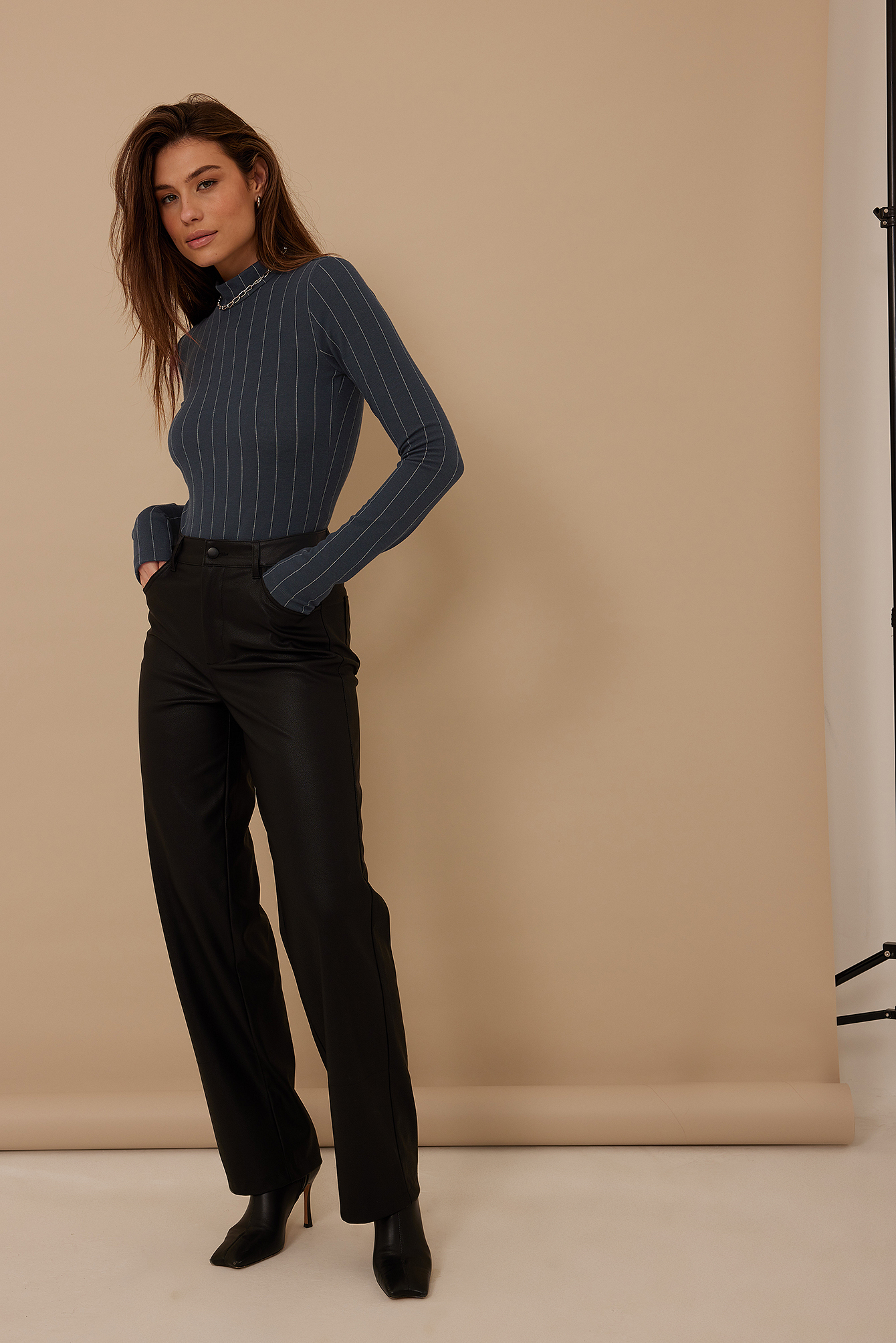 Open Back Body Stripe | na-kd.com