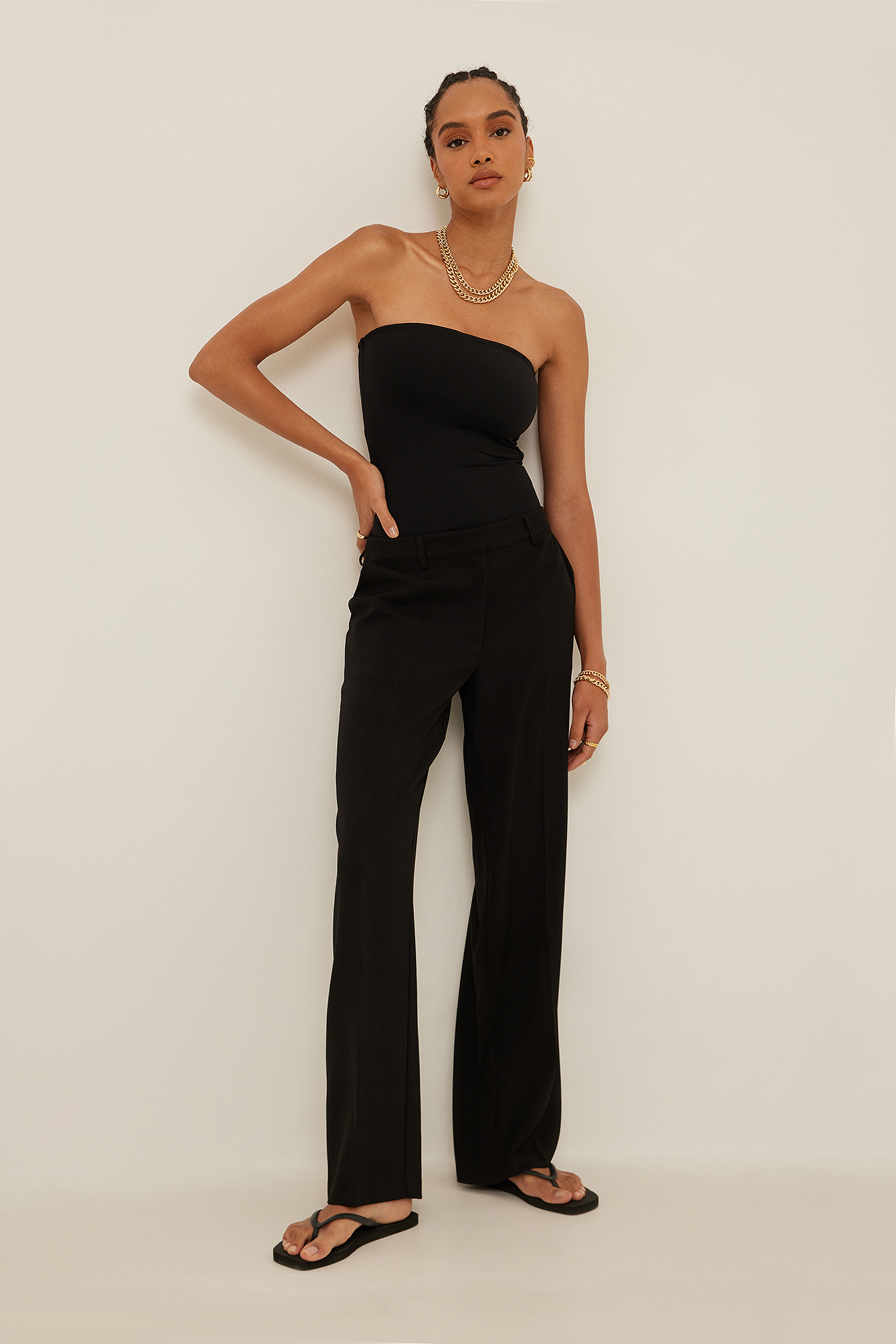 Body mit Cut-outs Schwarz | na-kd.com