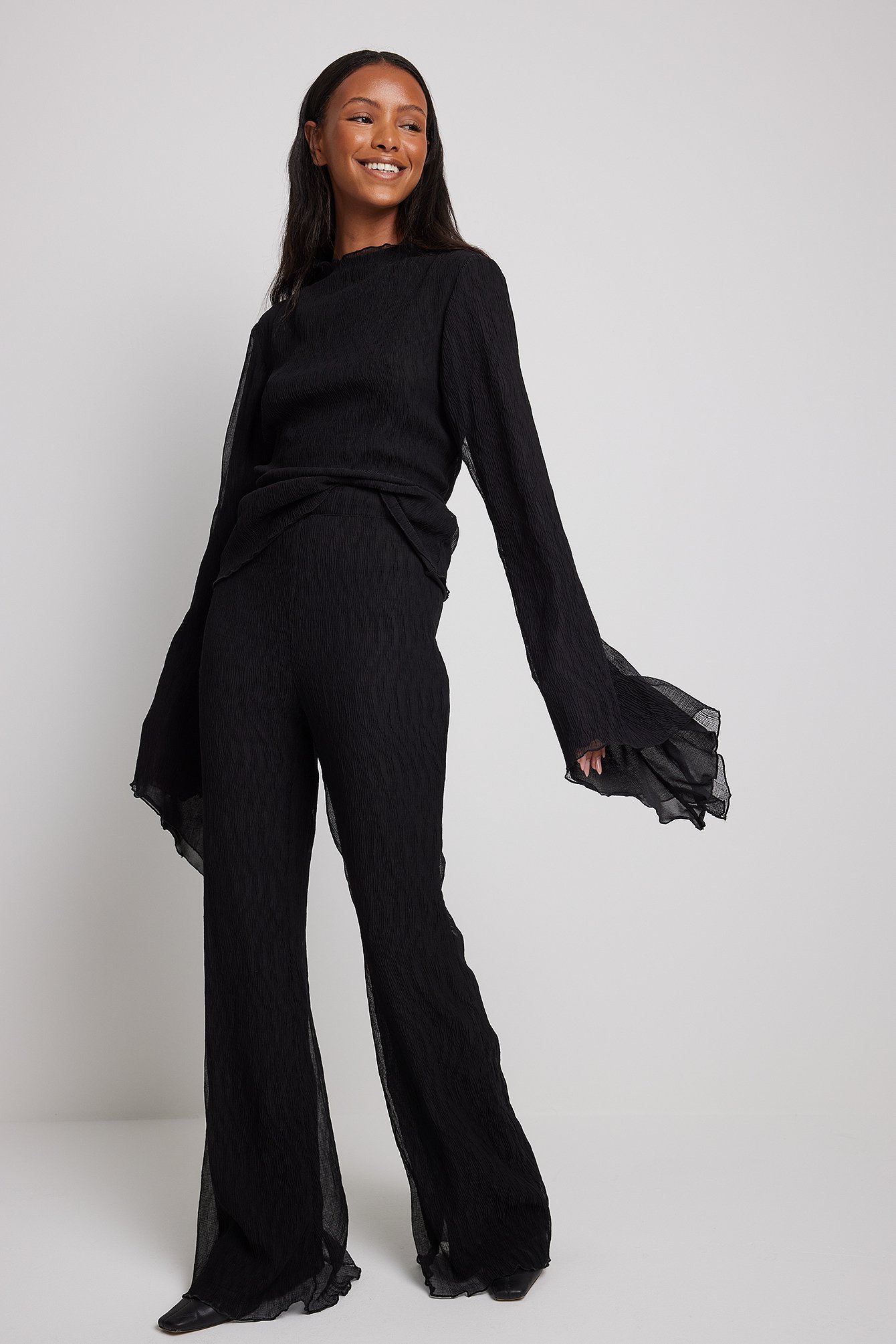 Flared Leg Textured Trousers Black | na-kd.com