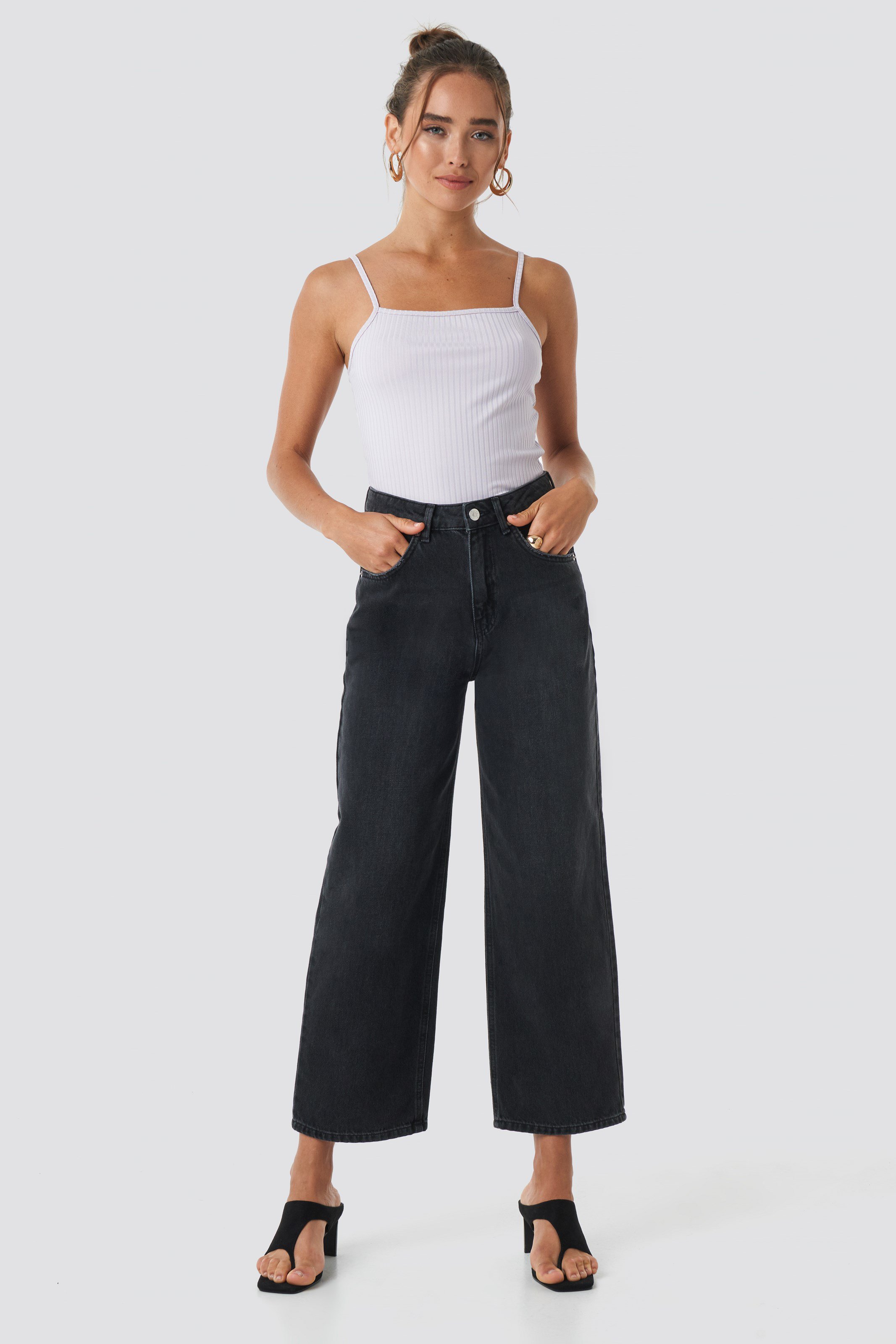 Loose Leg Jeans Black | na-kd.com