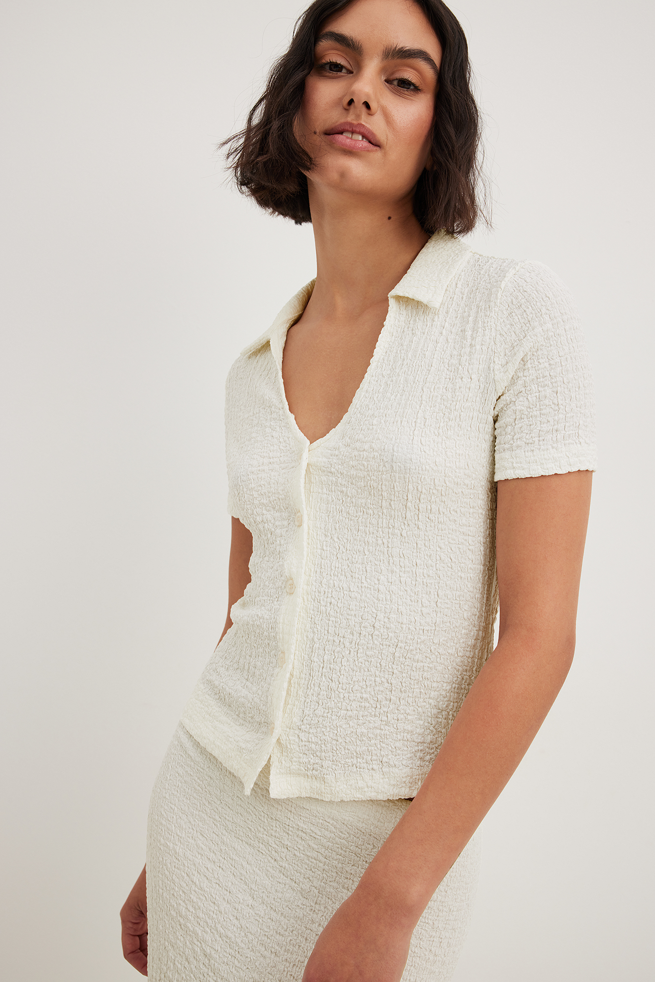 Structure Collar Top Offwhite | NA-KD