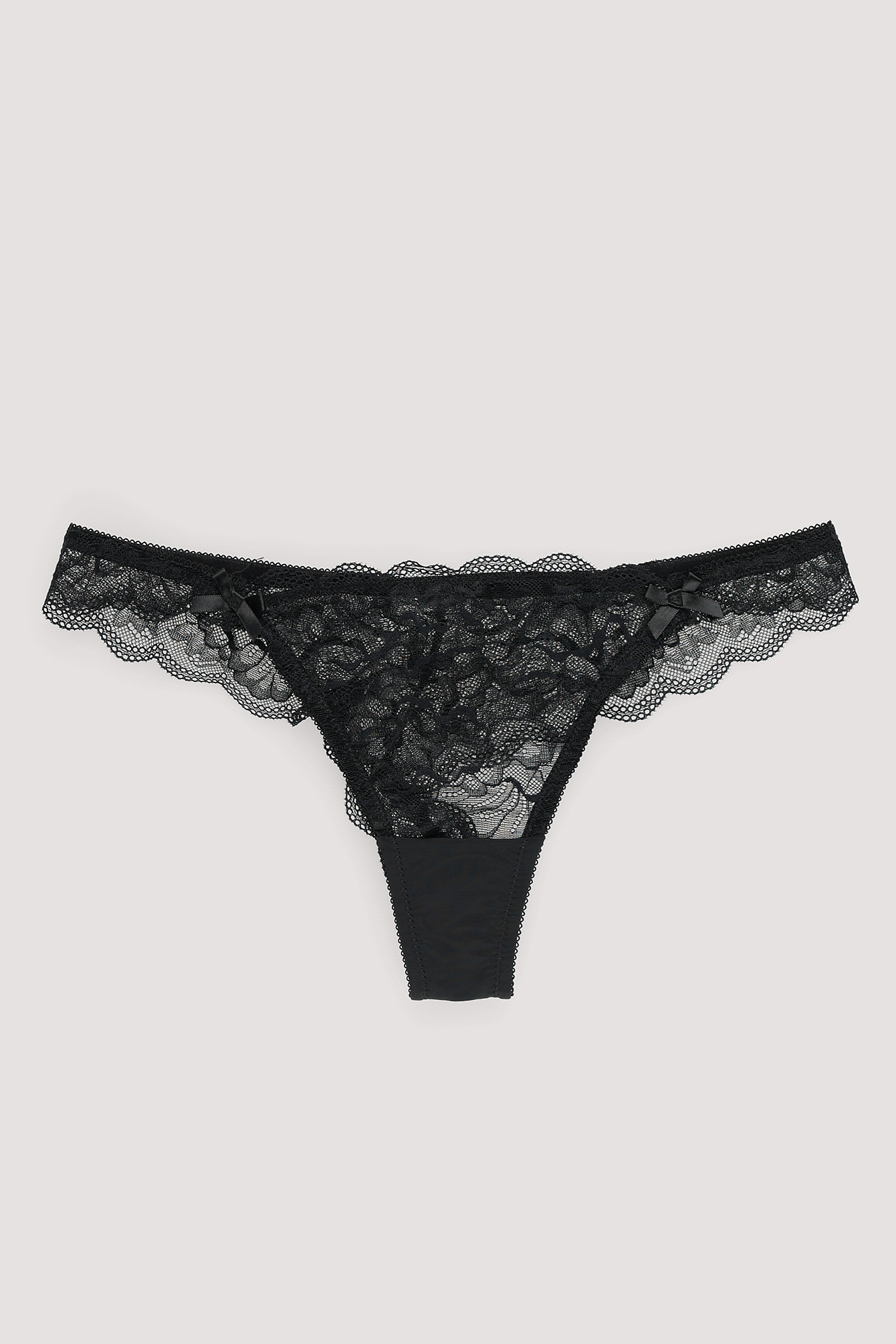 Sugar Bow Lace Thong Black Na Kd