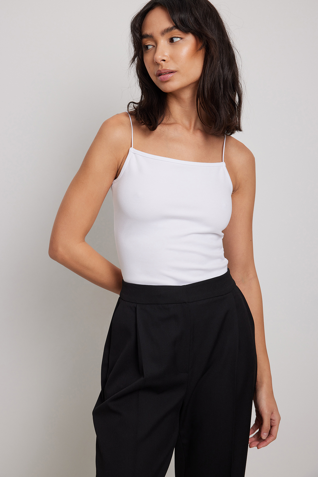 Tight Spaghetti Strap Singlet White | NA-KD