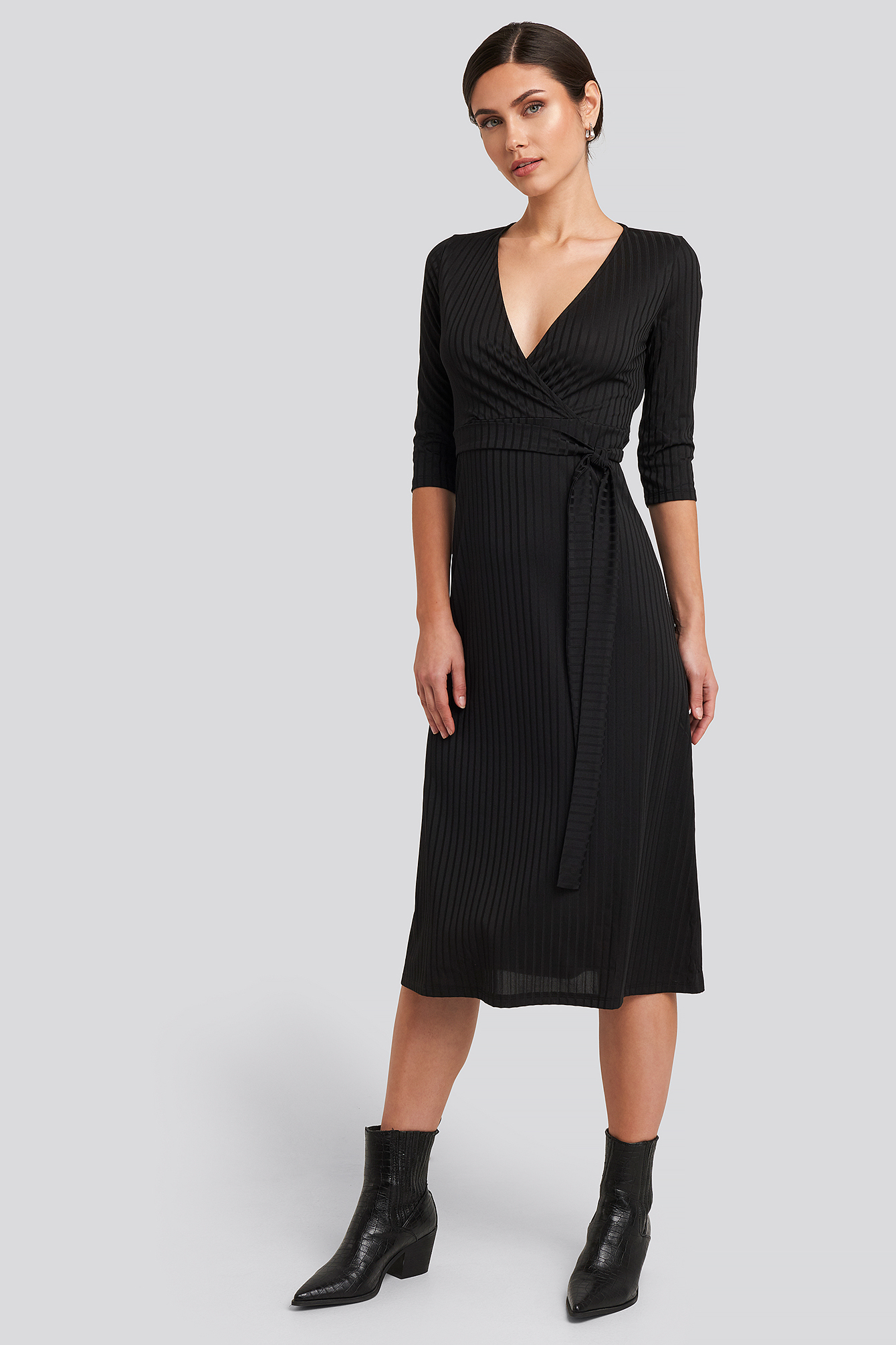 Overlap Detailed Midi Dress Black | NA-KD